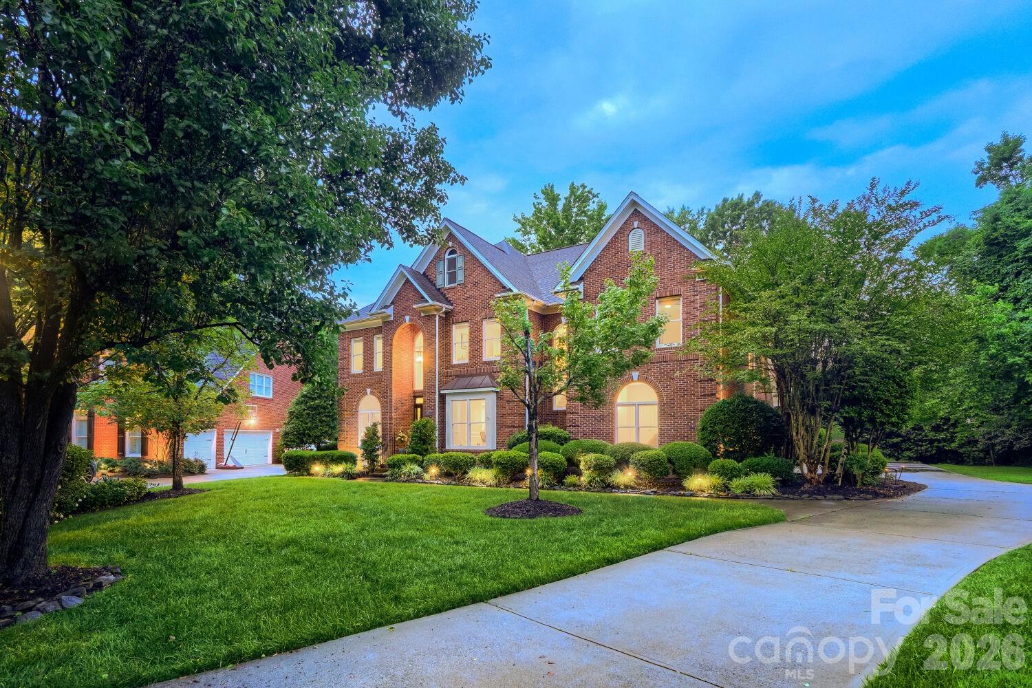 Photo 2 of 6605 Saunton Court, Charlotte, NC