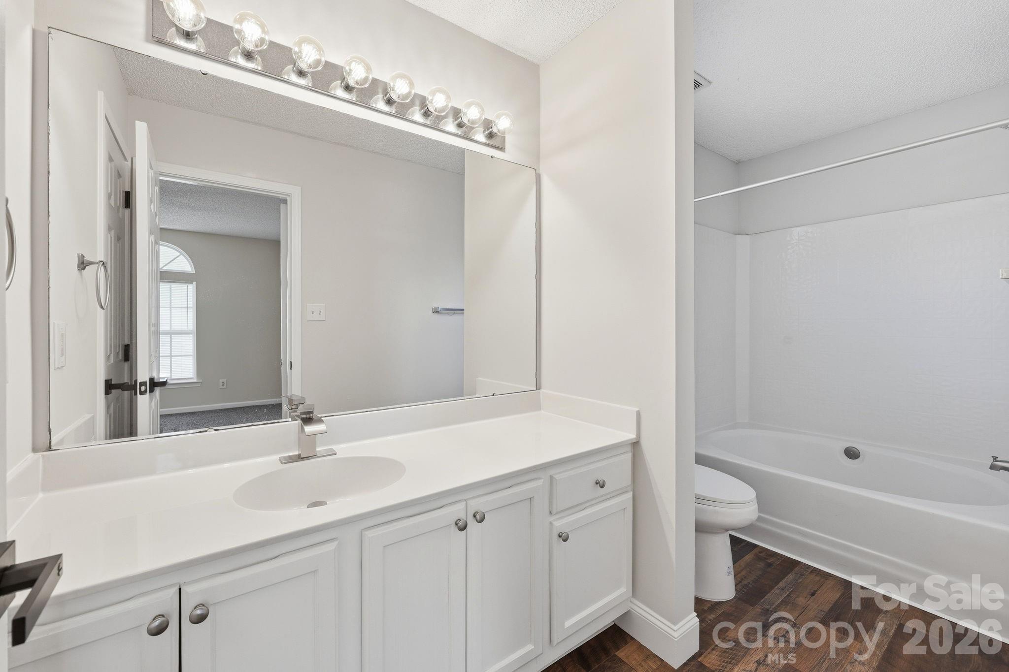 Photo 17 of 6912 Alanbrook Road, Charlotte, NC