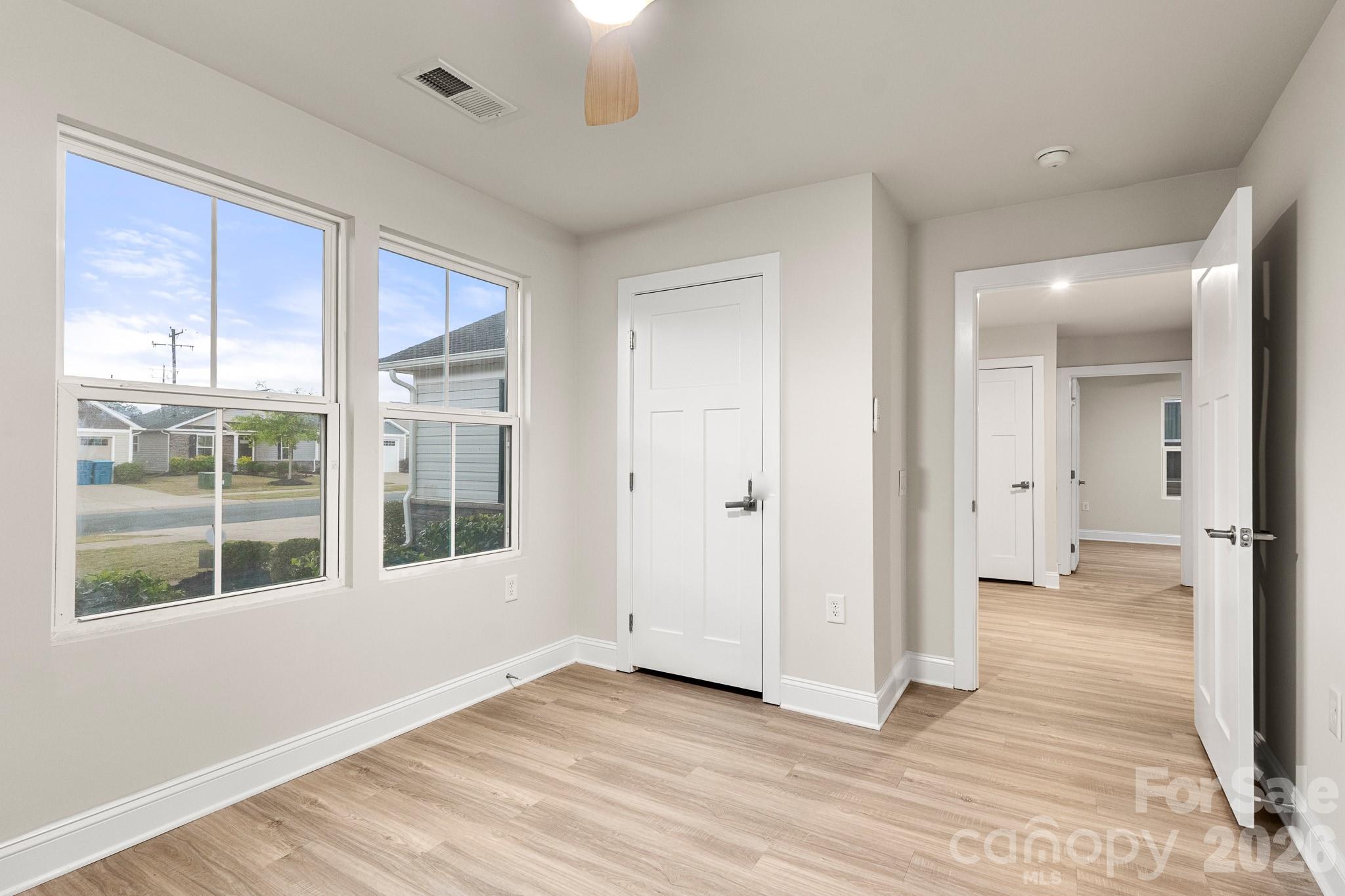 4238 Mackinnon Drive, Charlotte, NC - photo 20 of 38