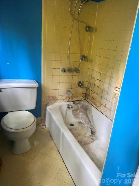 Photo 12 of 6026 Kingstree Drive, Charlotte, NC
