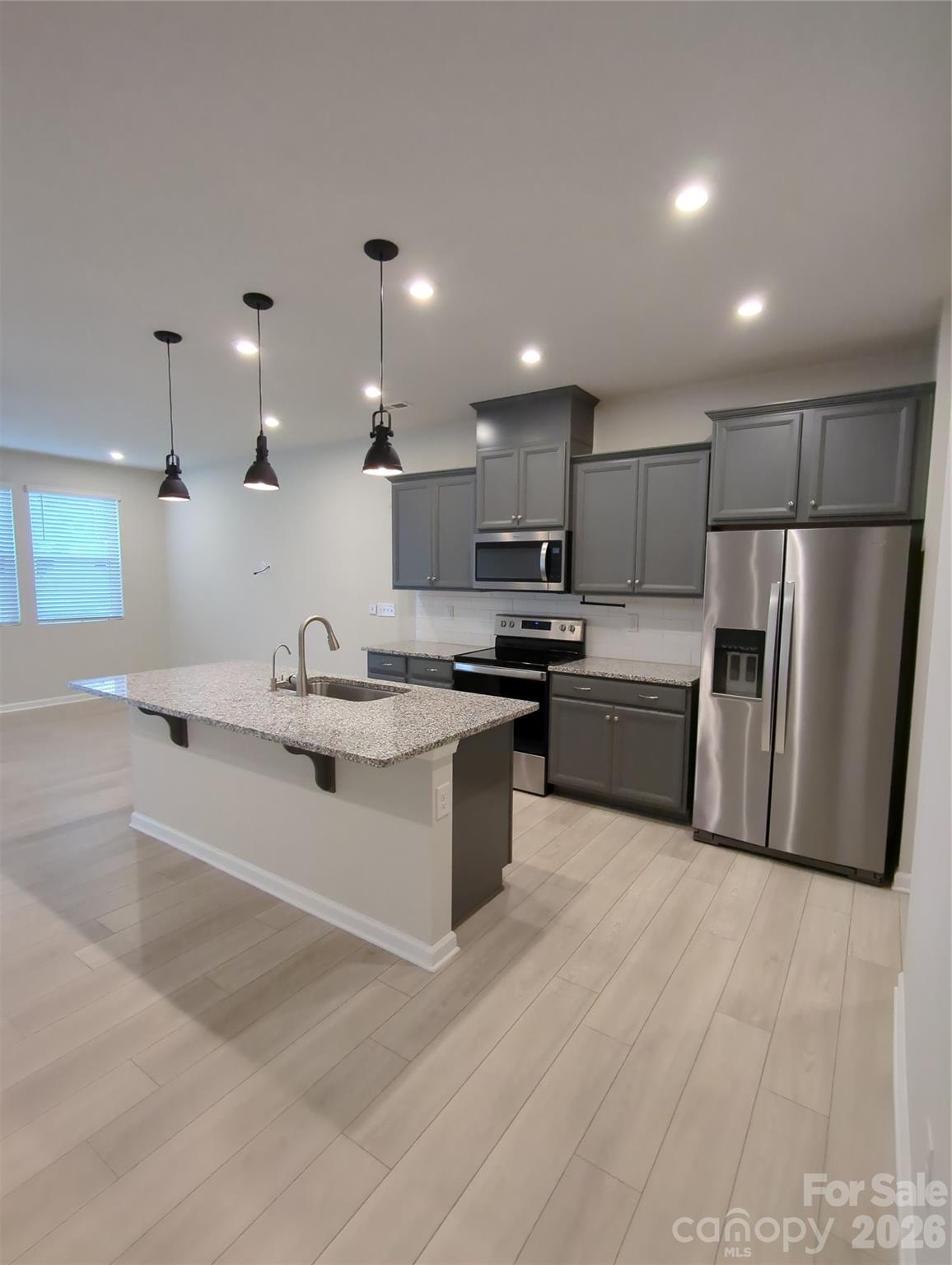Photo 4 of 1140 Bigelow Street, Charlotte, NC