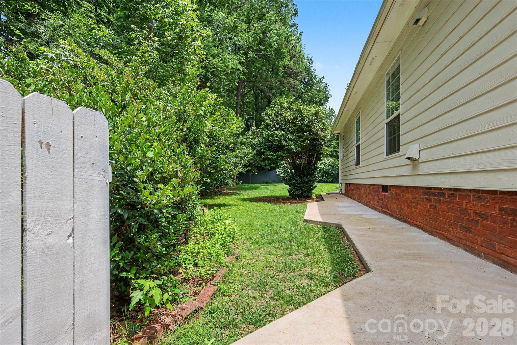 Photo 28 of 9102 Brightleaf Place, Charlotte, NC