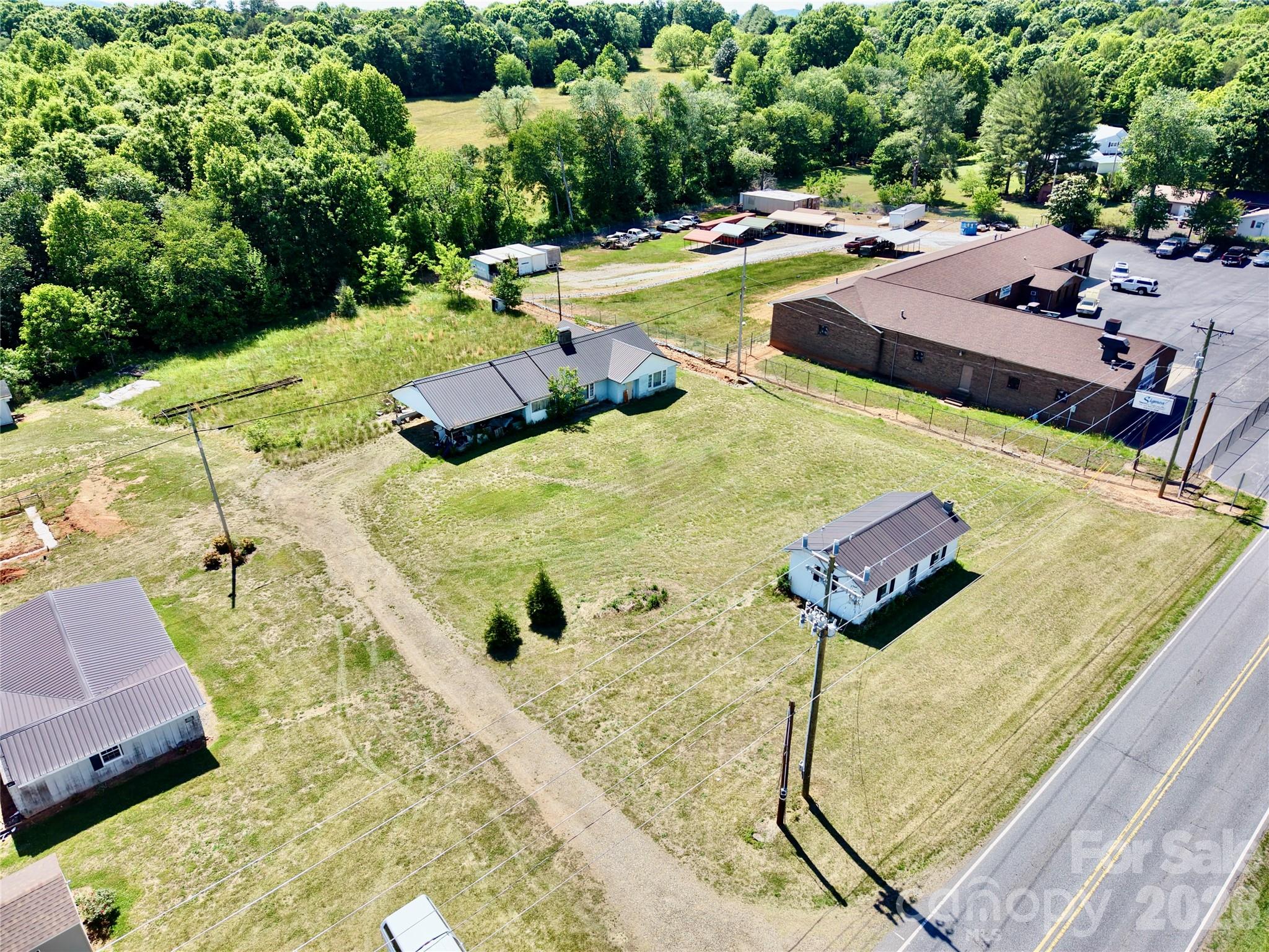 1263 NC 16 Highway N, Taylorsville, NC - photo 16 of 48