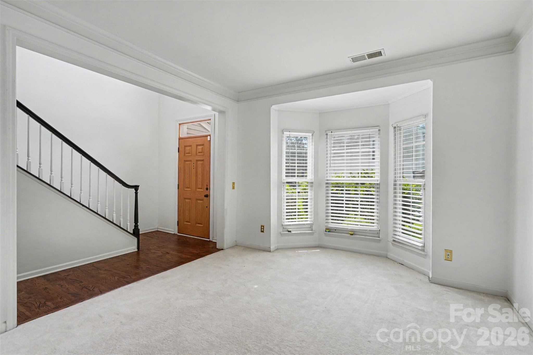 Photo 4 of 11647 Northwoods Forest Drive, Charlotte, NC
