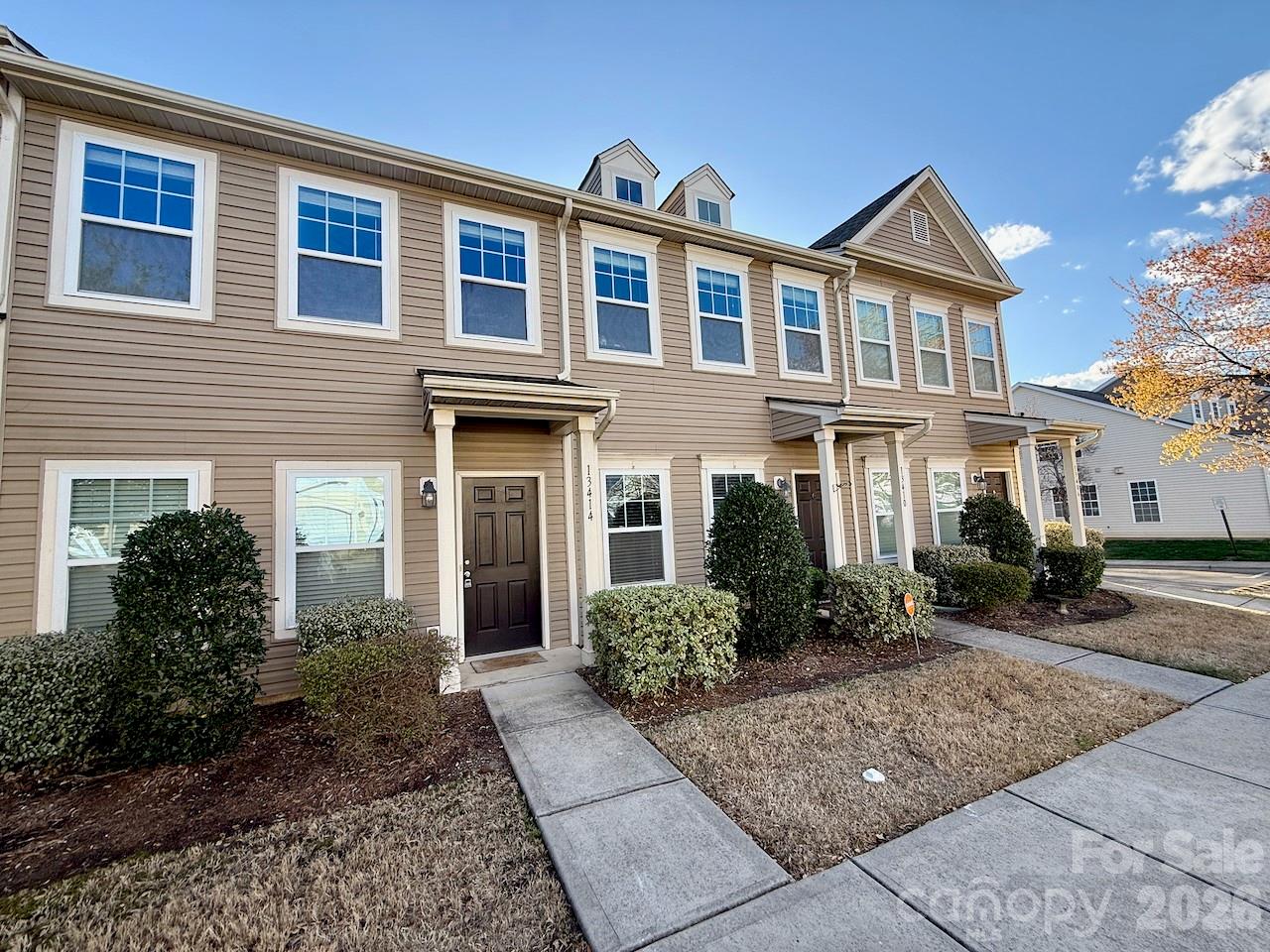 Photo 2 of 13414 Calloway Glen Drive, Charlotte, NC