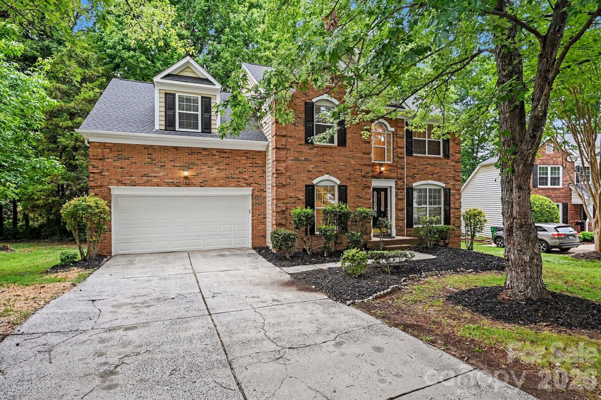 Home for sale at 4619 Kirkgard Trail, Charlotte, NC — photo 11 of 27