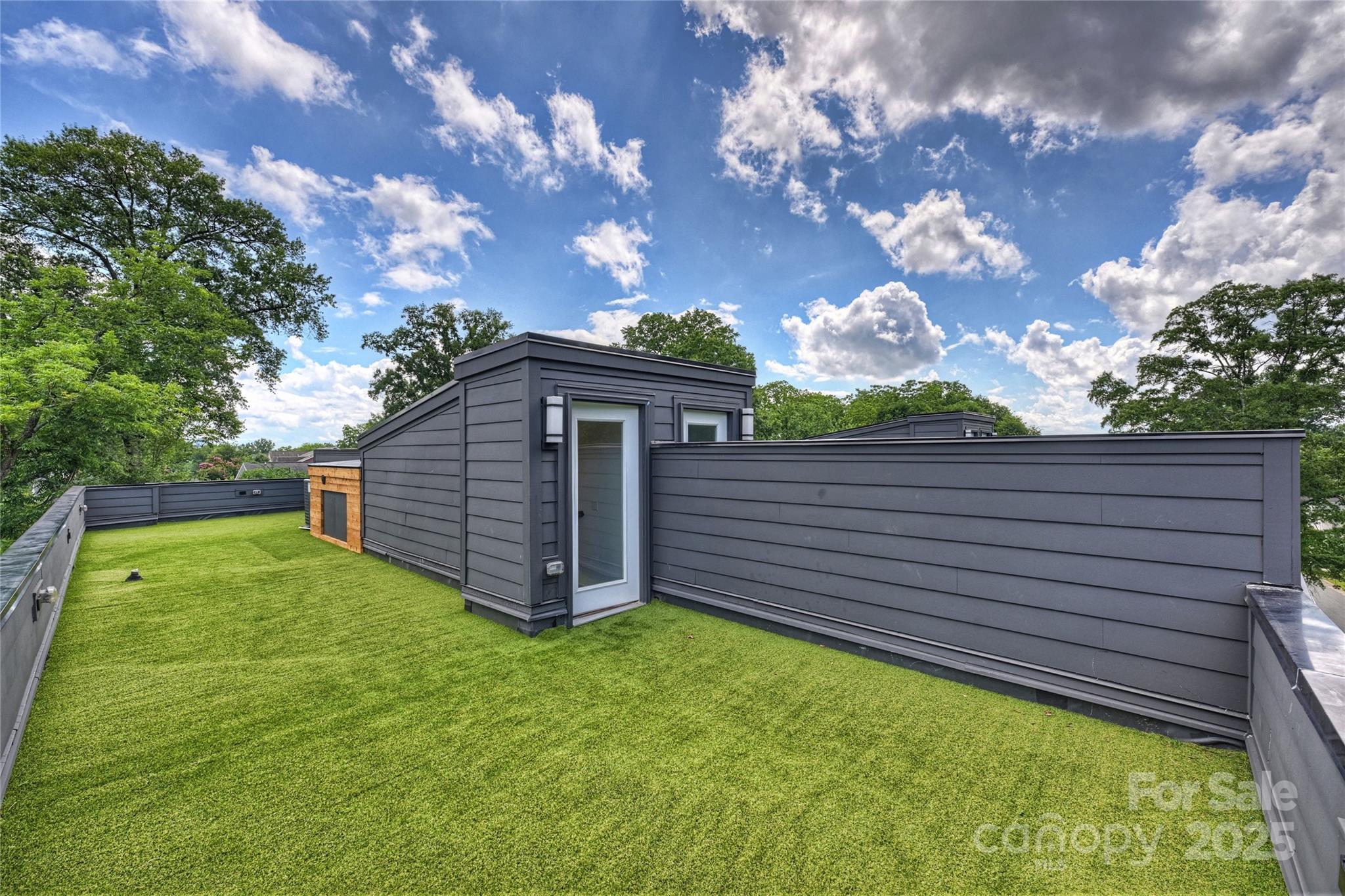 Photo 2 of 209 Coxe AvenueA, Charlotte, NC