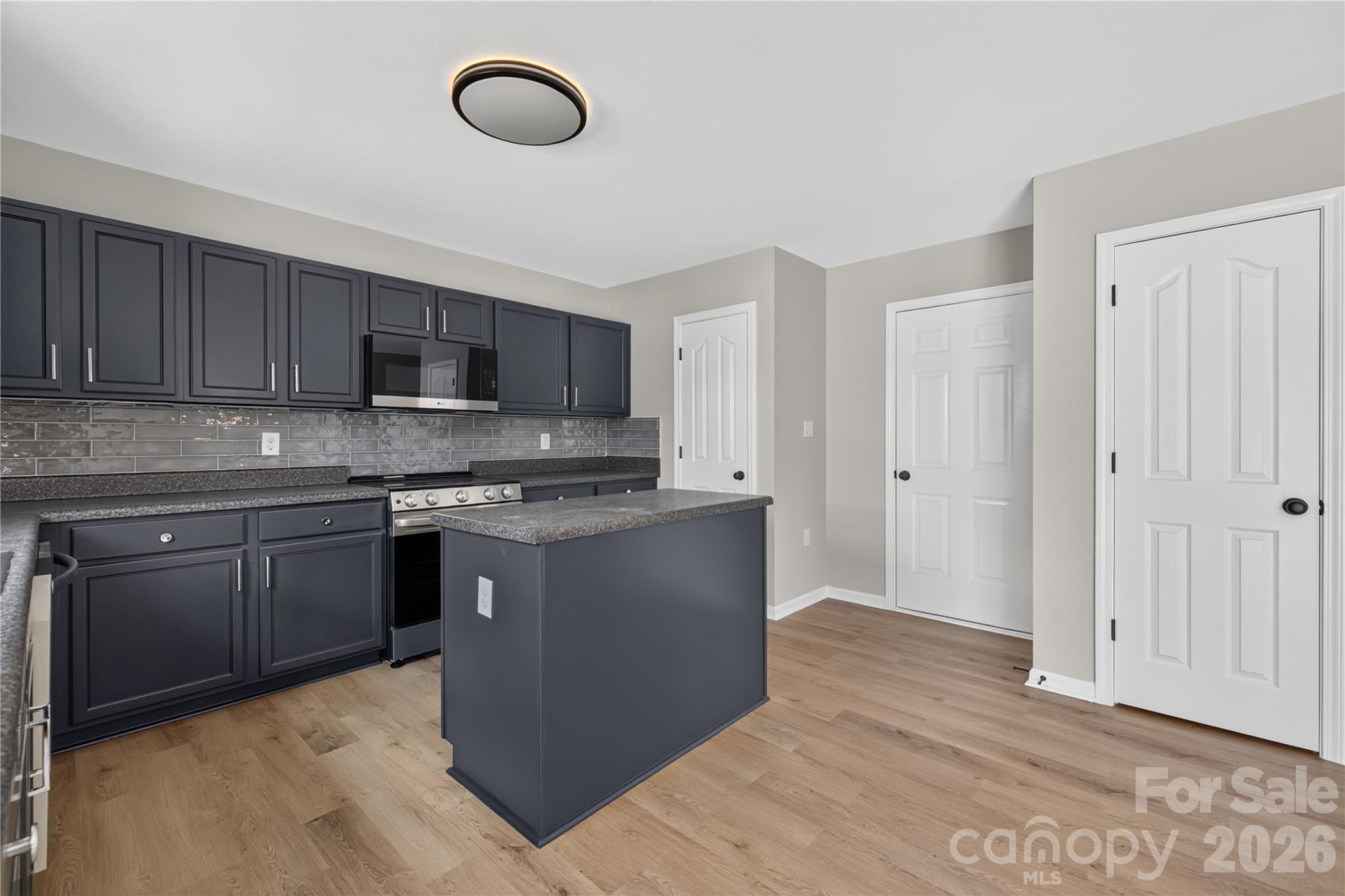 Photo 19 of 6029 Waterloo Drive, Charlotte, NC