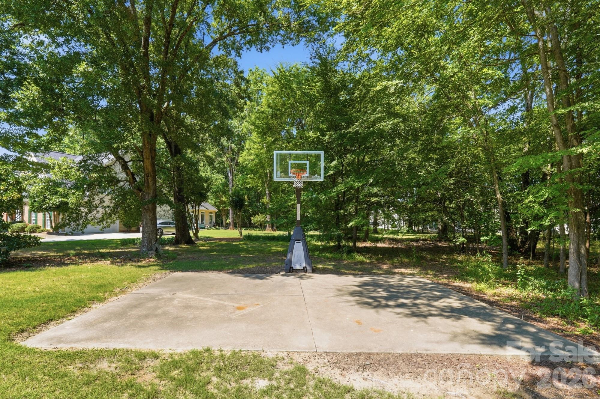 Photo 40 of 4814 King Arthur Drive, Charlotte, NC