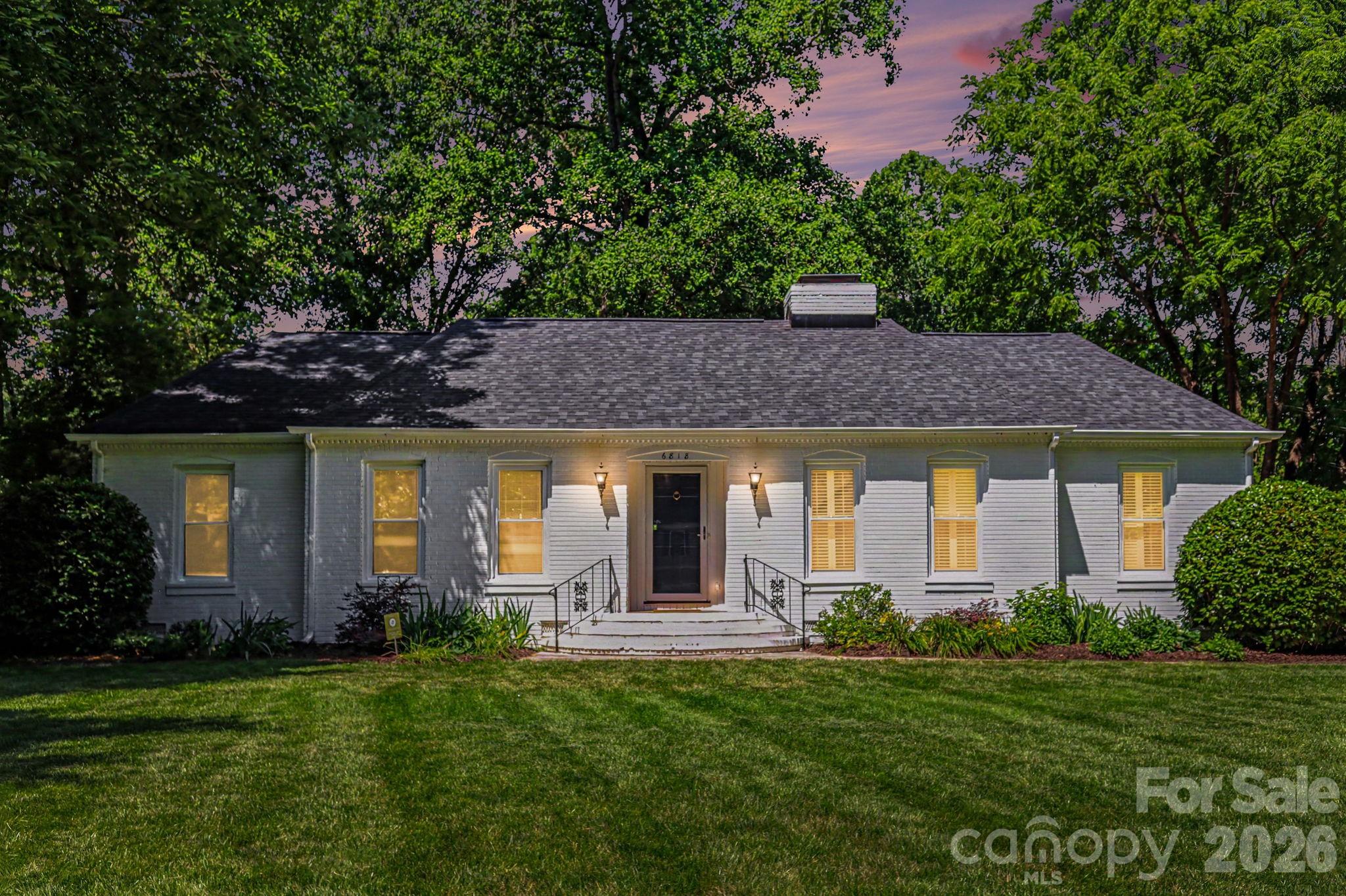 6818 Candlewyck Lane, Charlotte, NC