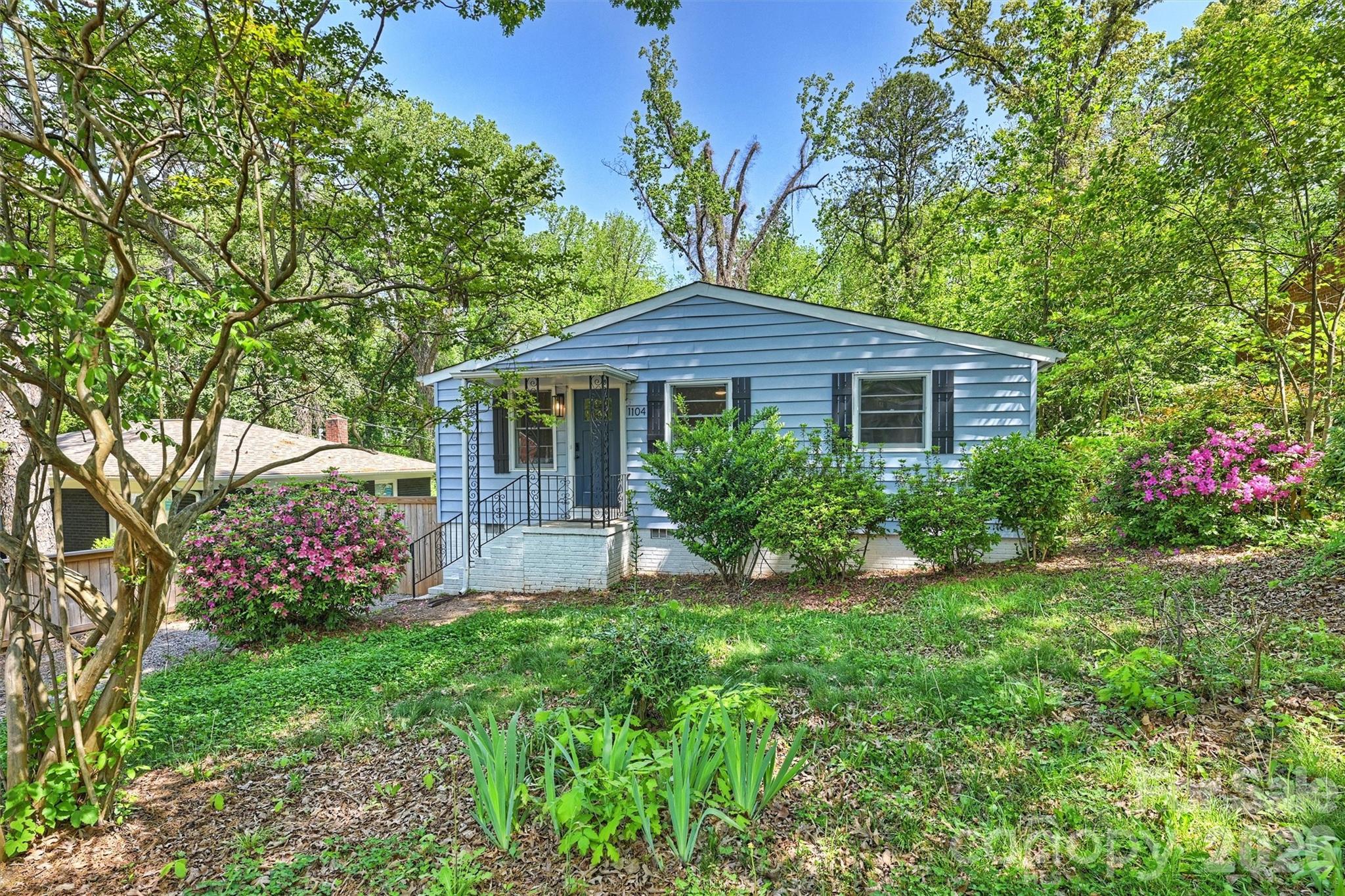 Photo 3 of 1104 Norris Avenue, Charlotte, NC