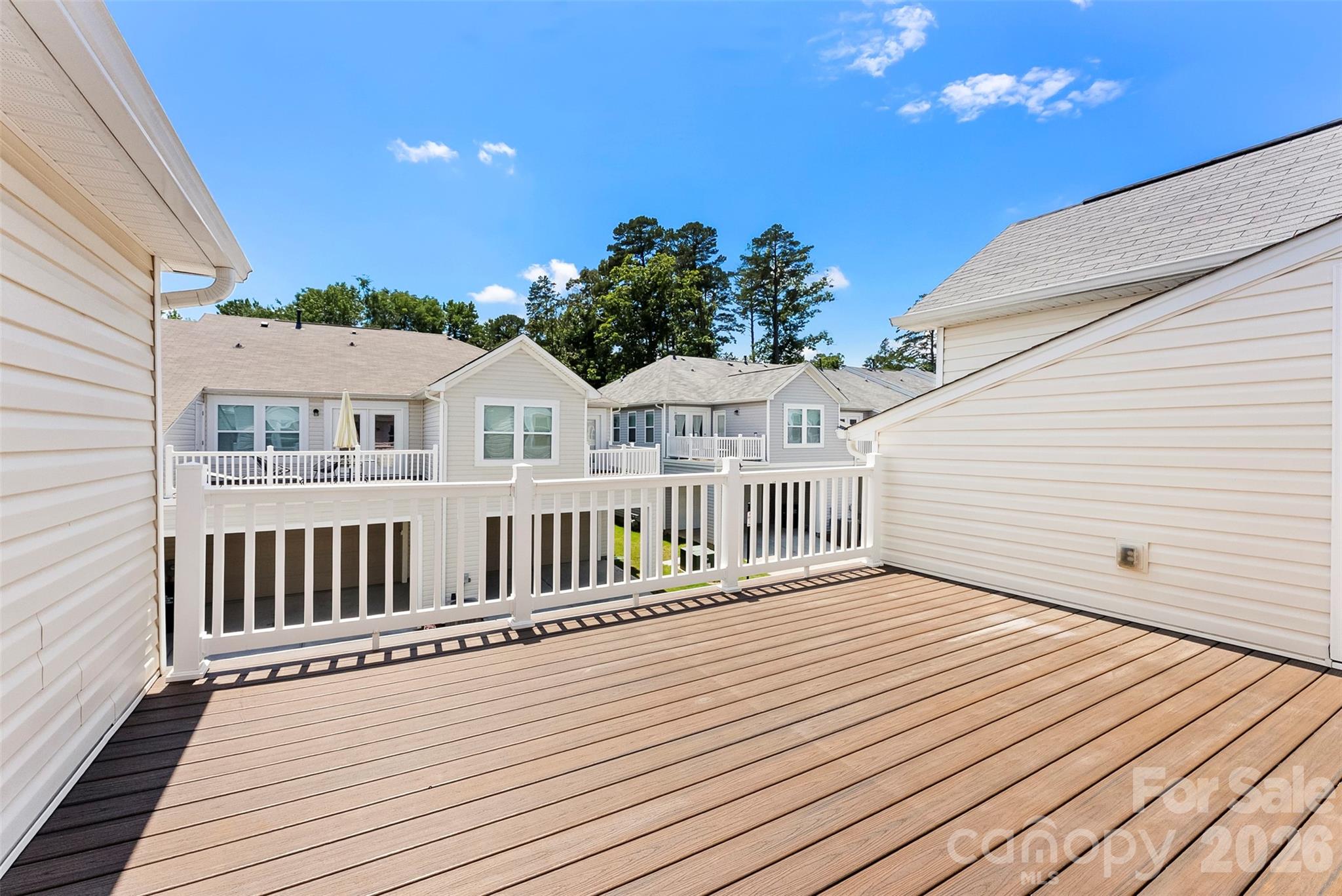 Photo 33 of 11010 Chalkbark Lane, Charlotte, NC