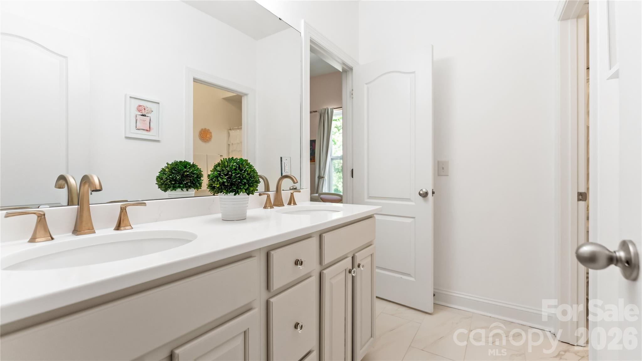 Photo 30 of 12835 Elkhorn Drive, Charlotte, NC