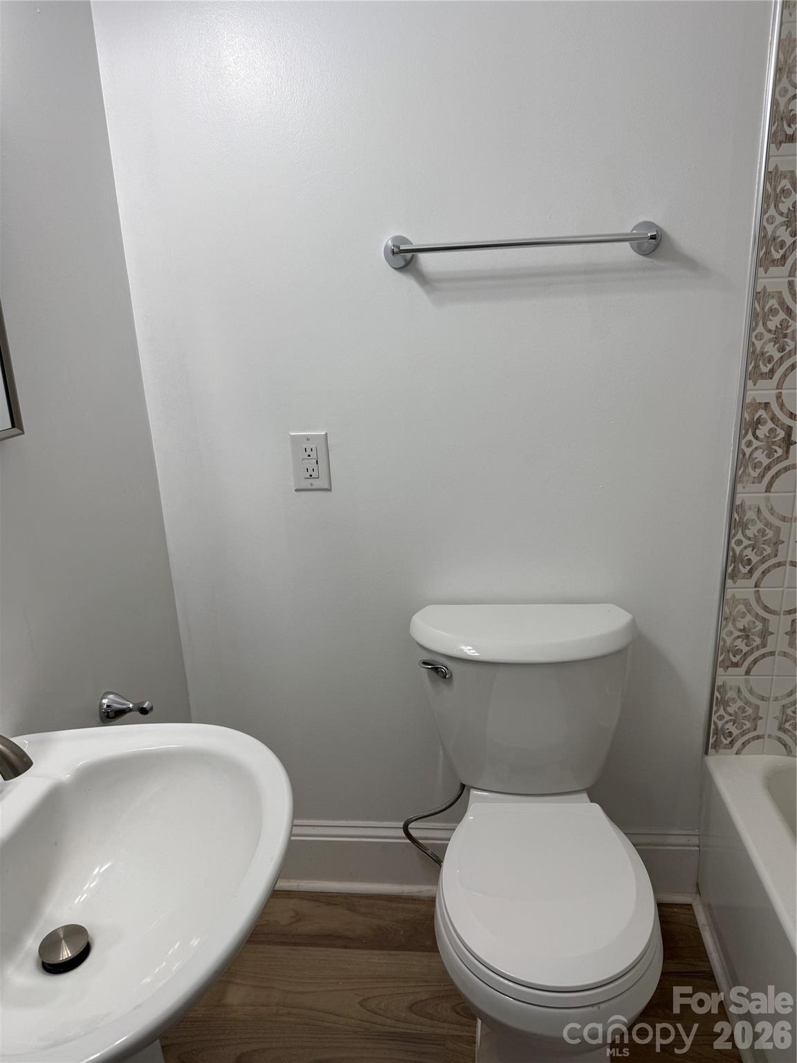 Photo 18 of 1662 Browns Avenue, Charlotte, NC