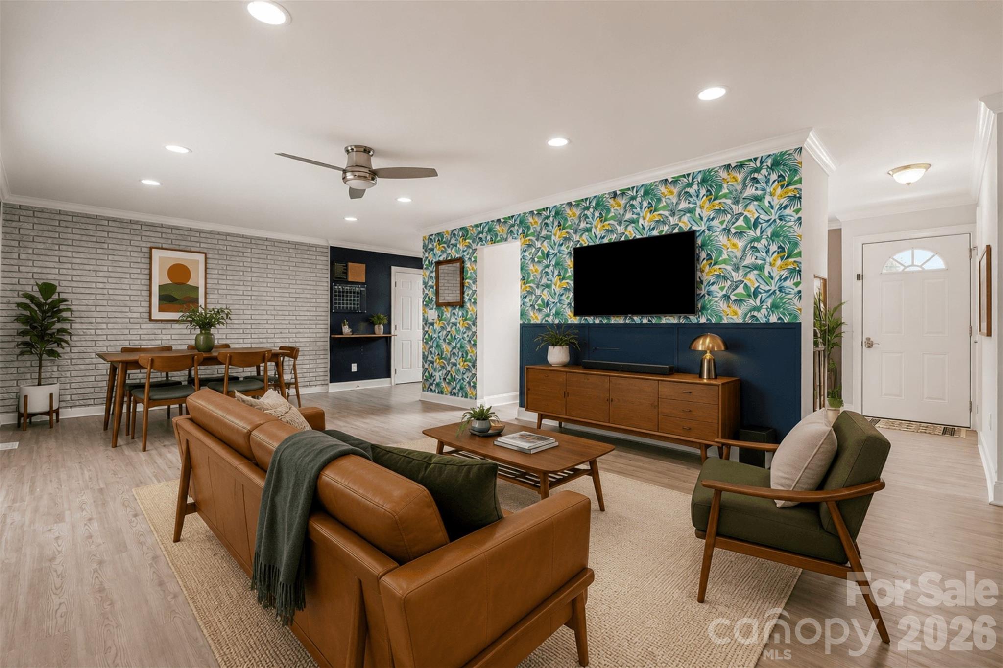 Photo 3 of 7048 Delta Lake Drive, Charlotte, NC