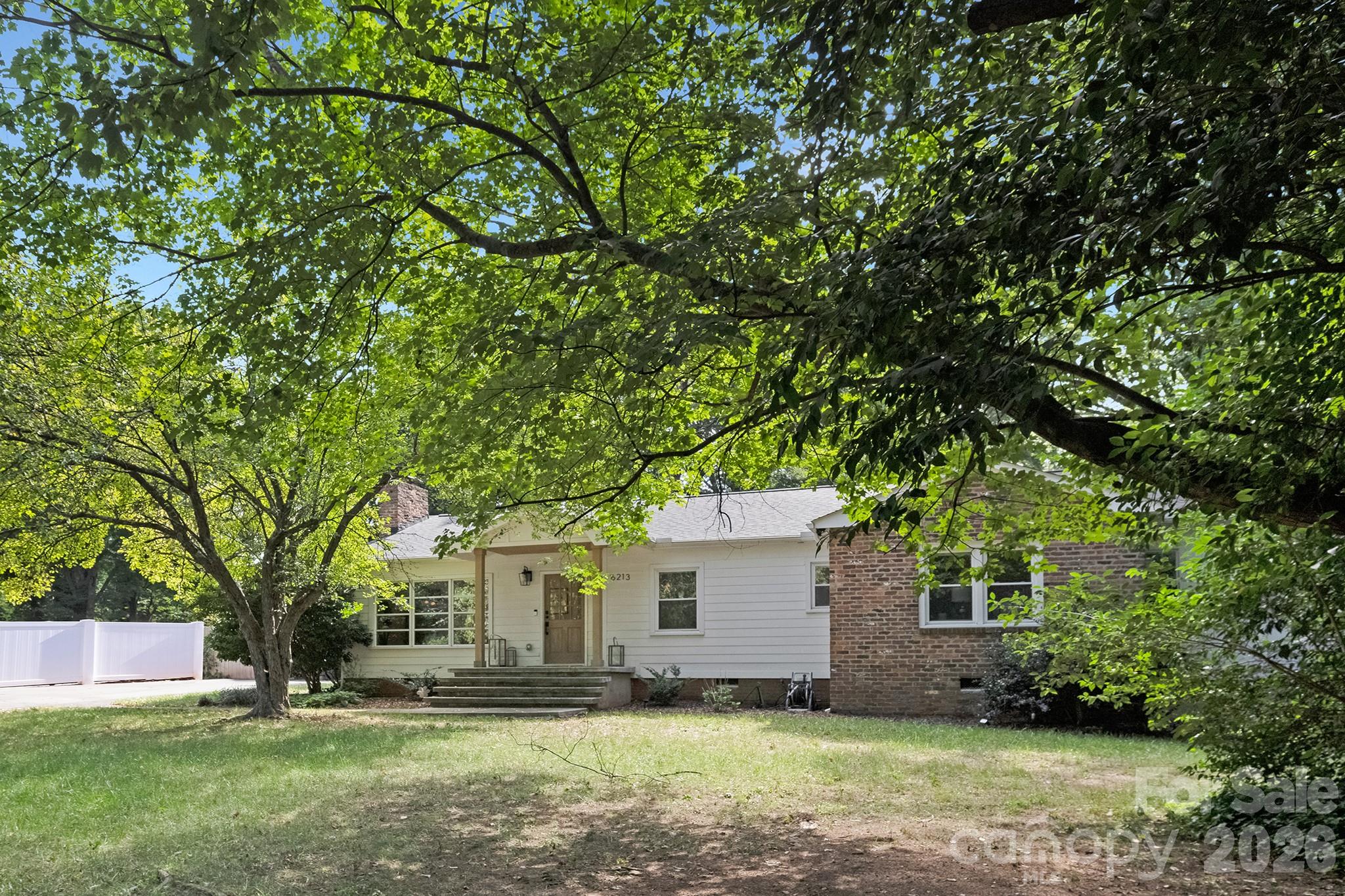 Photo 3 of 6213 Sharon Road, Charlotte, NC