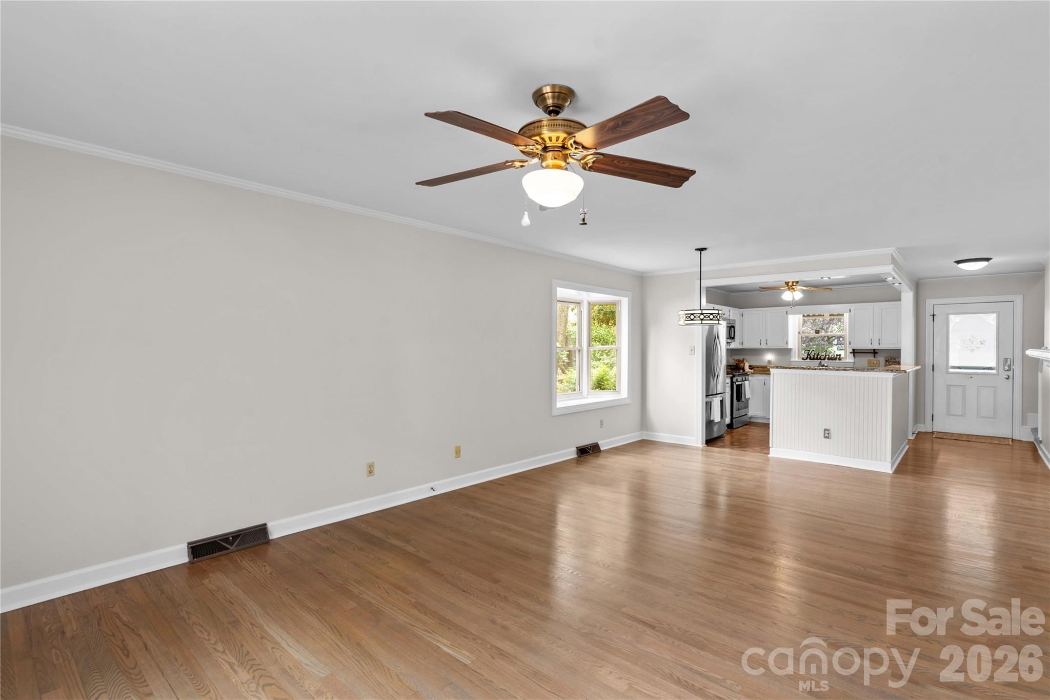 413 Windsor Lane, Statesville, NC - photo 6 of 45