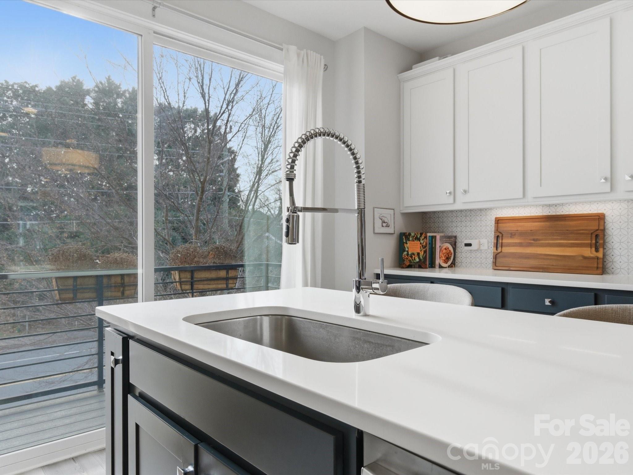 Photo 9 of 1013 E 36th Street, Charlotte, NC