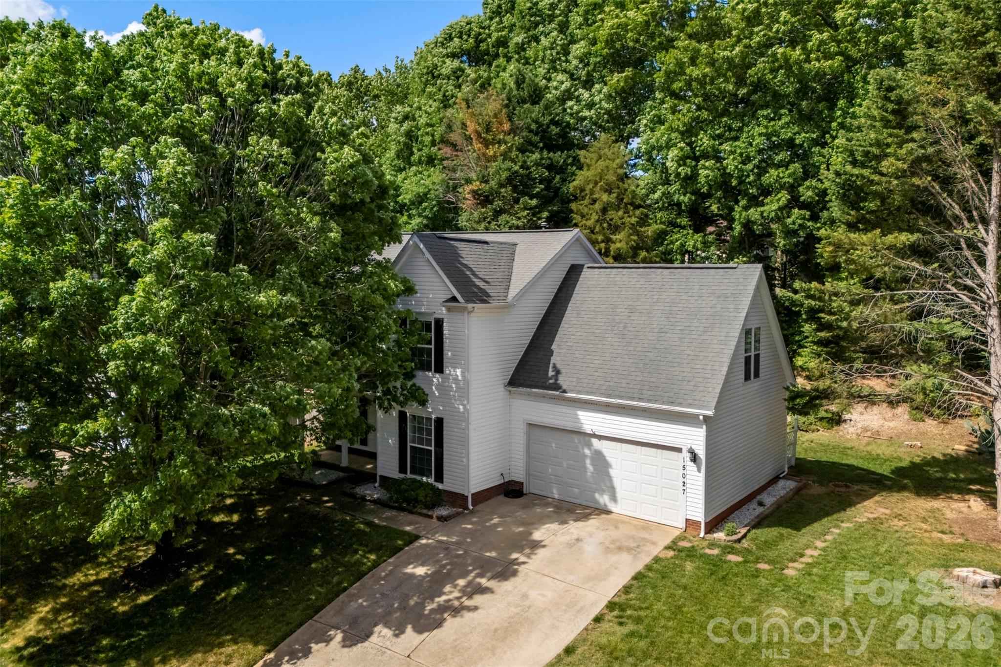 Photo 9 of 15027 Ashlight Drive, Charlotte, NC
