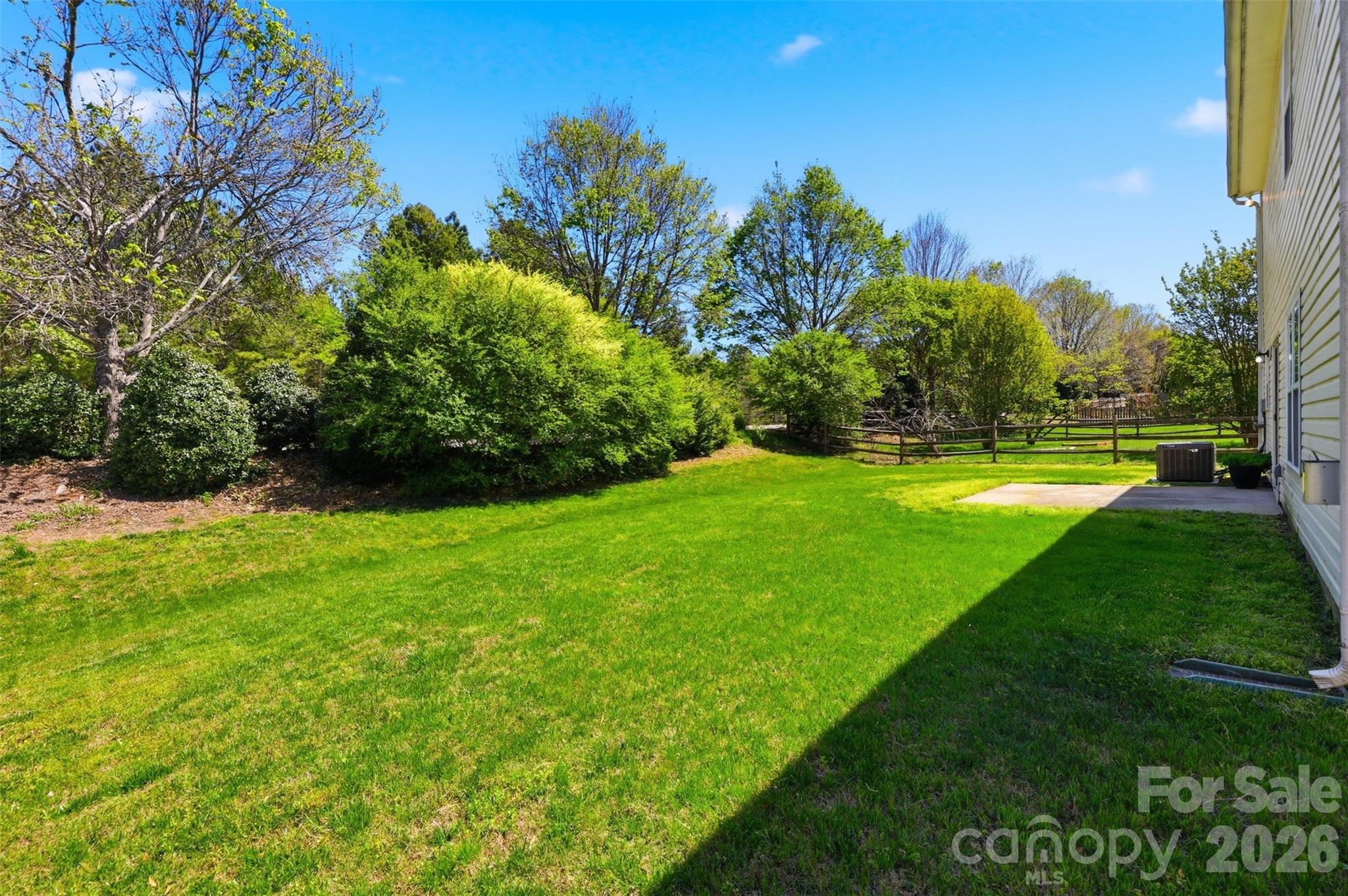 Photo 40 of 3902 Larkhaven Village Drive, Charlotte, NC