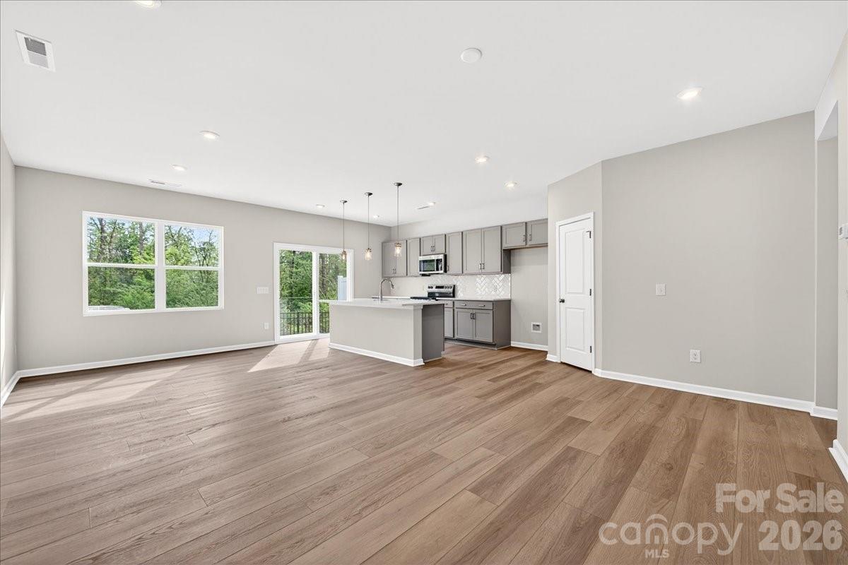 Photo 8 of 6057 Longar Lane, Charlotte, NC