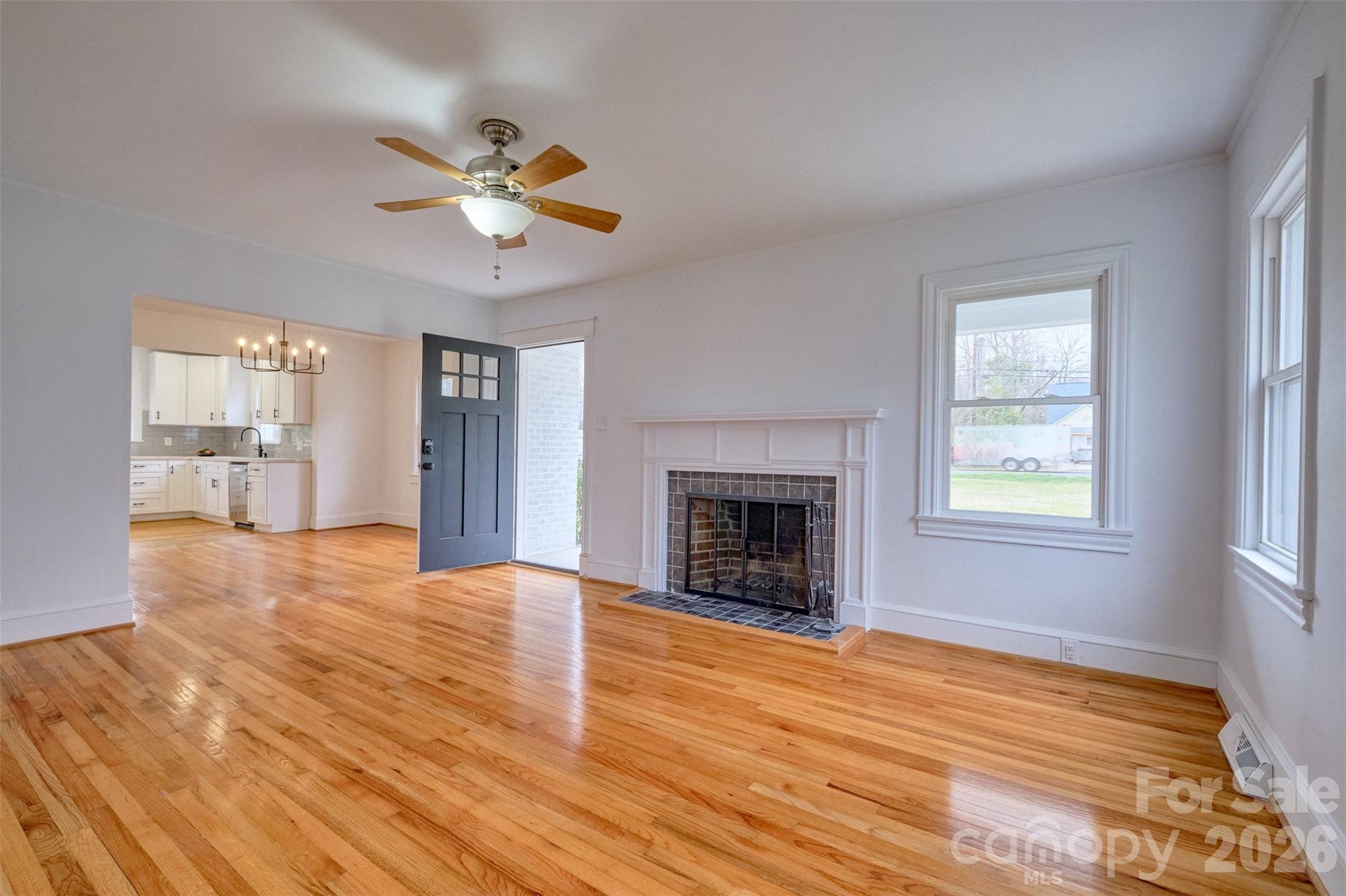 804 Congress Street N, York, SC - photo 4 of 49