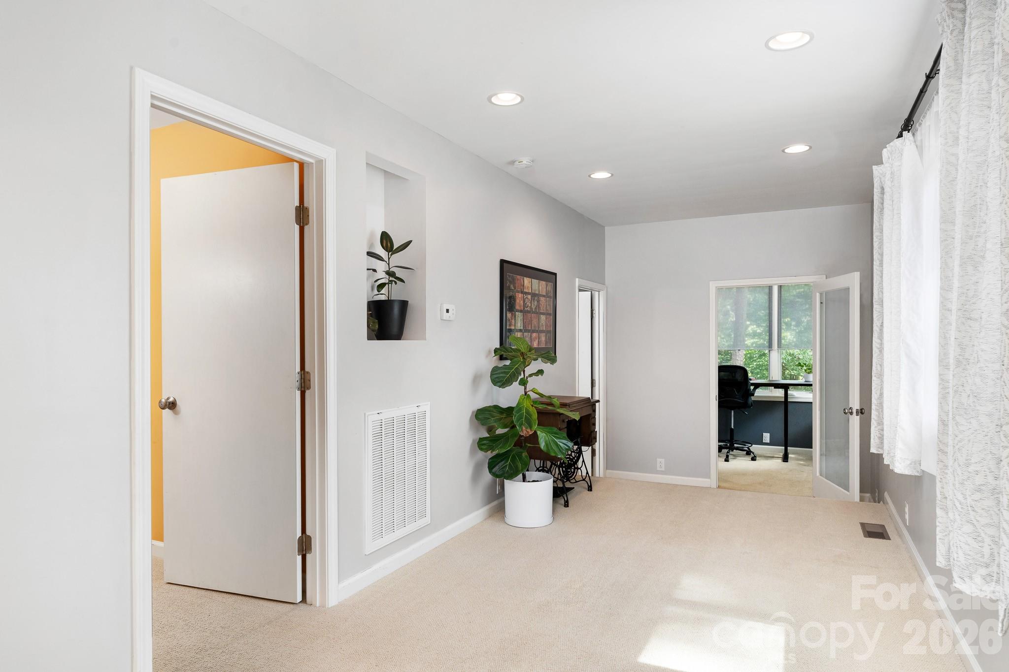 Photo 27 of 8700 Lorraine Drive, Charlotte, NC