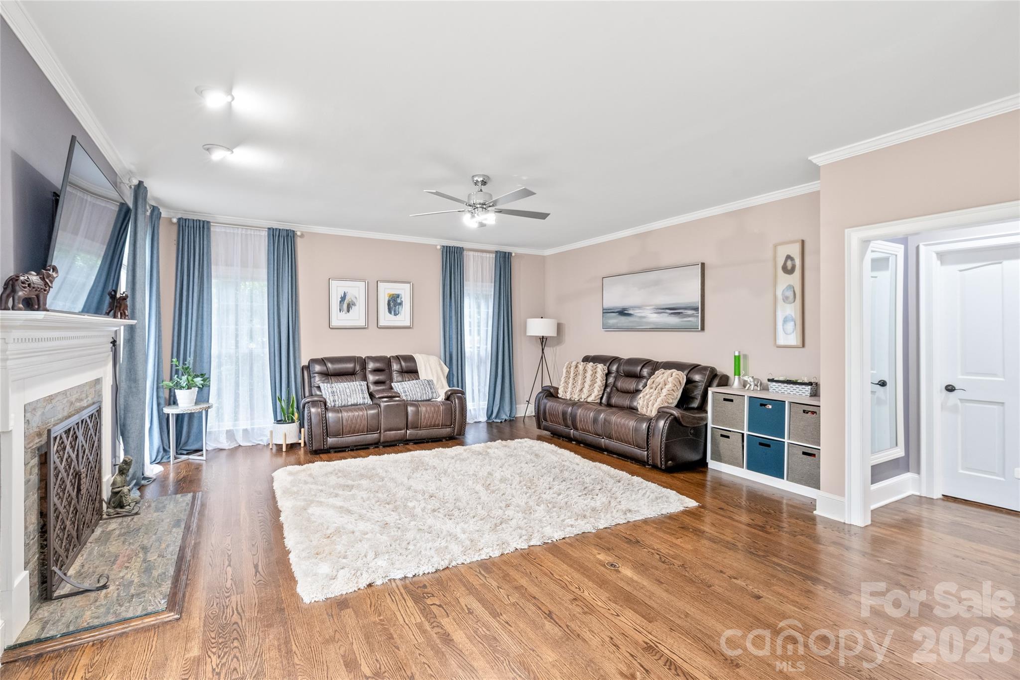 8600 Brownes Pond Lane, Charlotte, NC - photo 10 of 45