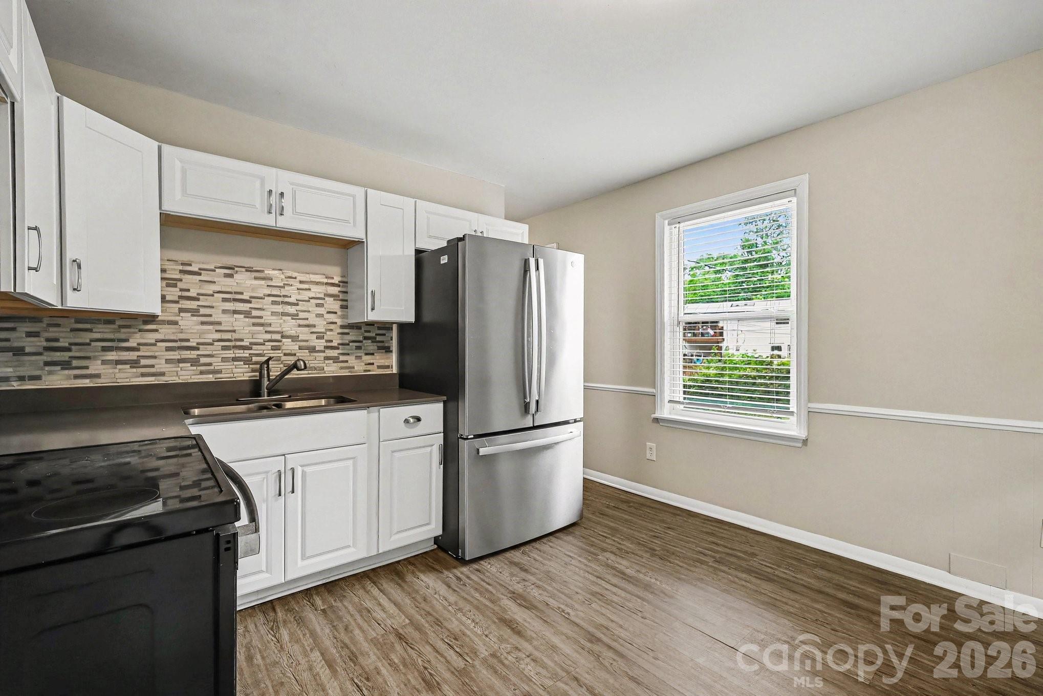 Photo 7 of 603 Dobson Drive, Charlotte, NC