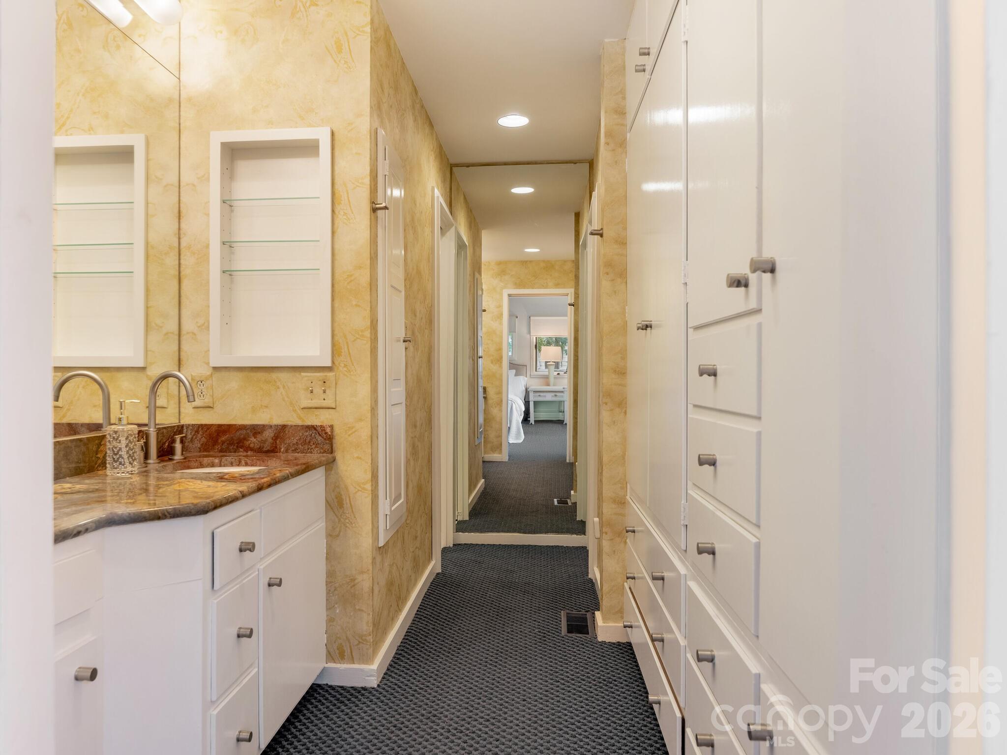 Photo 26 of 5101 Gorham Drive, Charlotte, NC