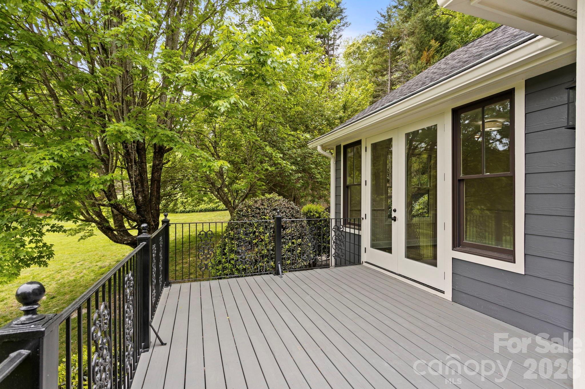 301 Winding Meadows Drive, Flat Rock, NC - photo 47 of 49