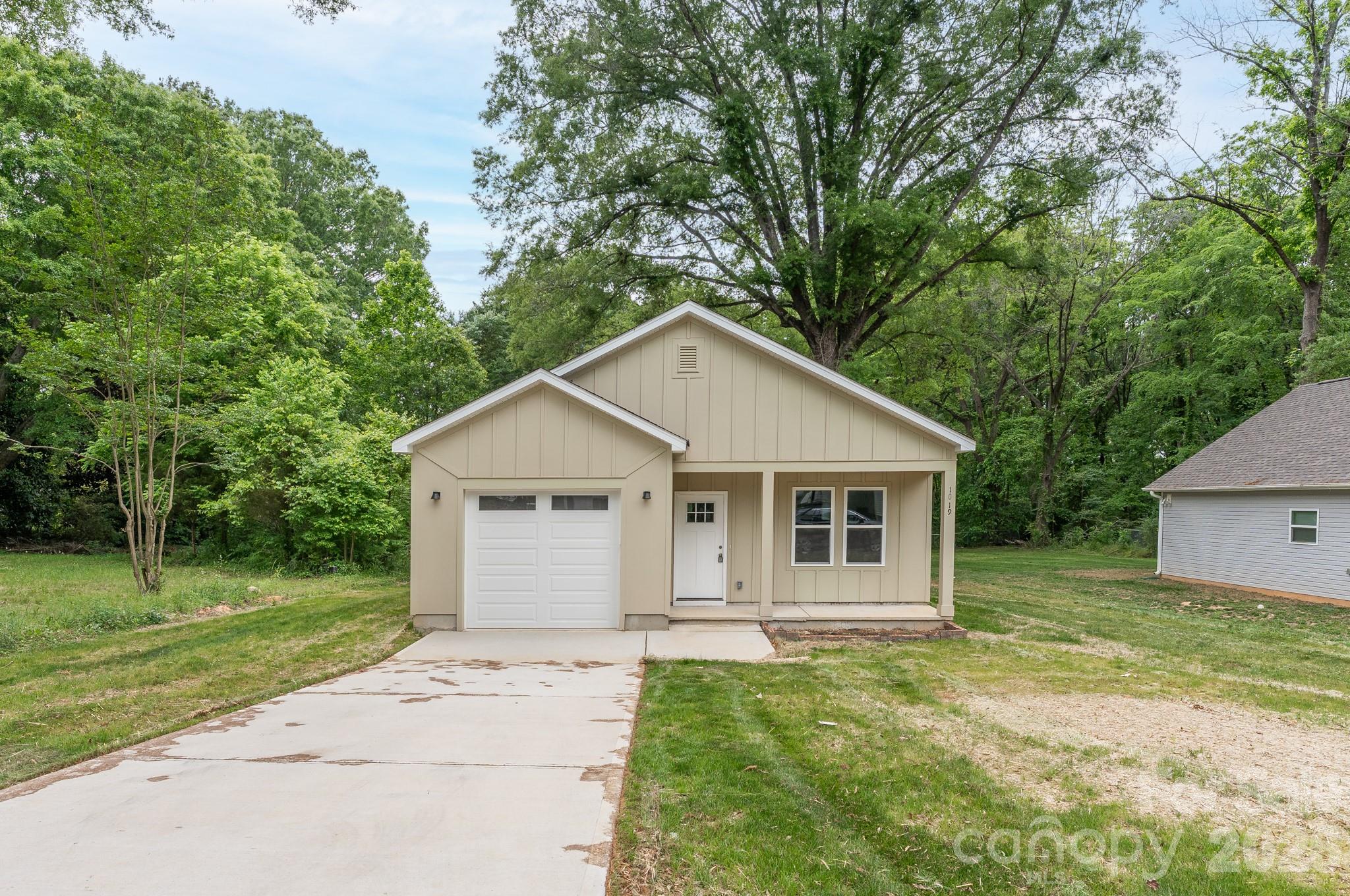 1019 N Ransom Street, Gastonia, NC