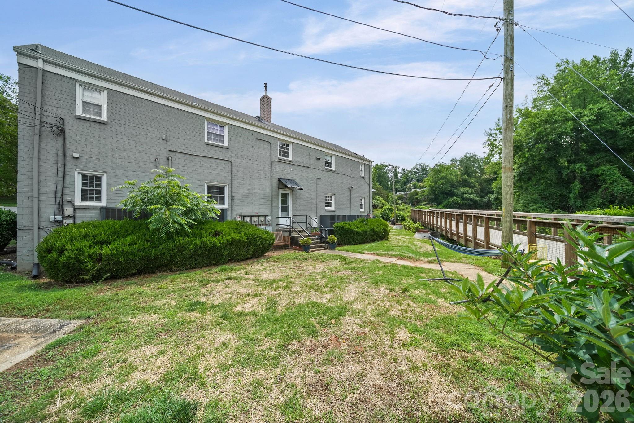 Photo 16 of 241 Wakefield DriveC, Charlotte, NC