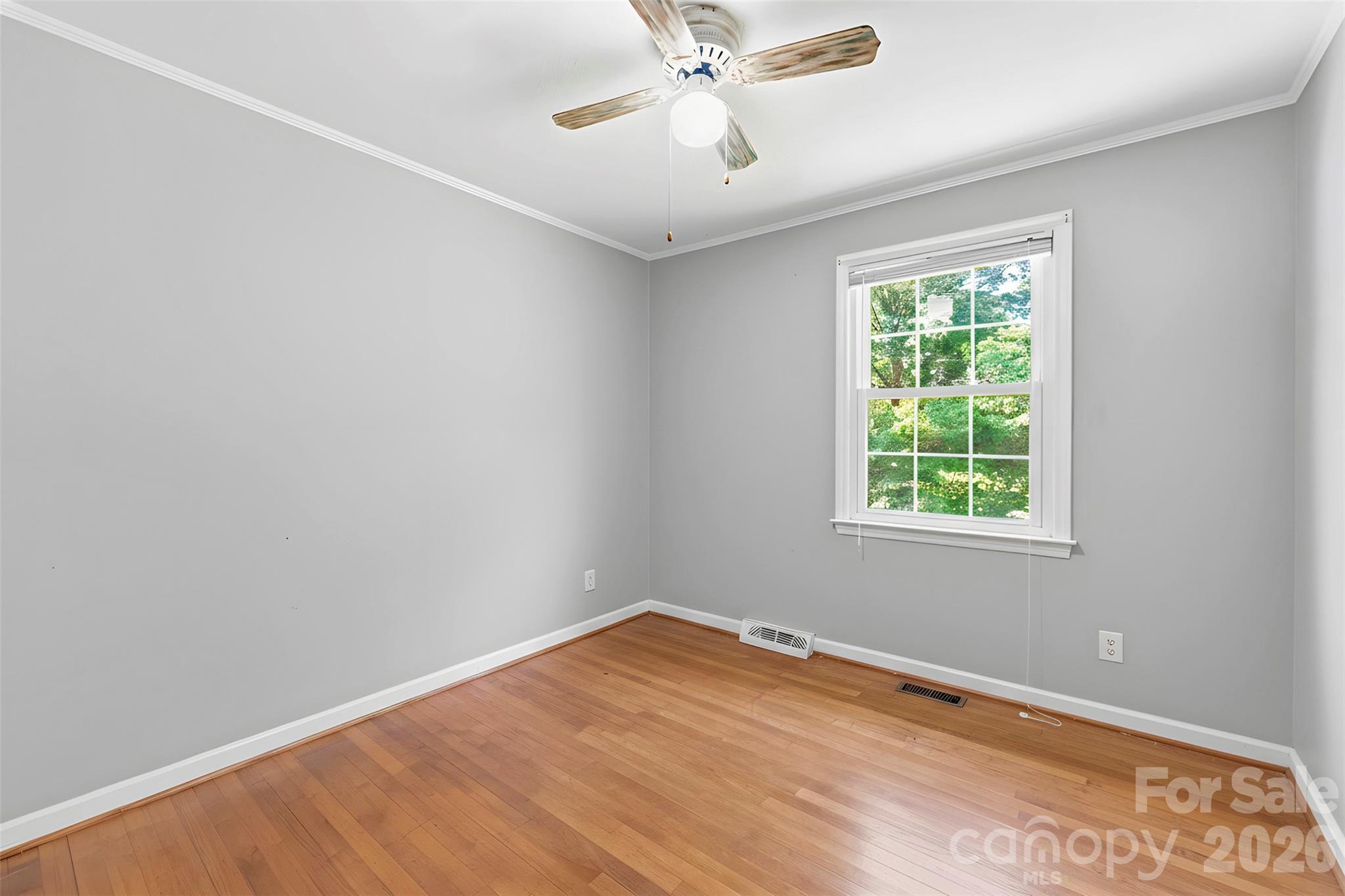Photo 13 of 121 E Summersby Street, Fort Mill, SC