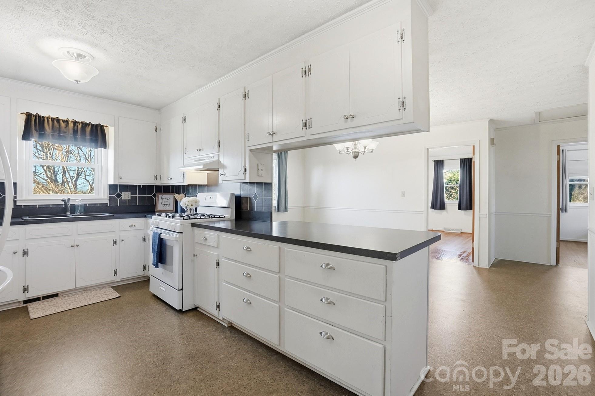 Home for sale at 117 Wright Road, Kings Mountain, NC — photo 16 of 39