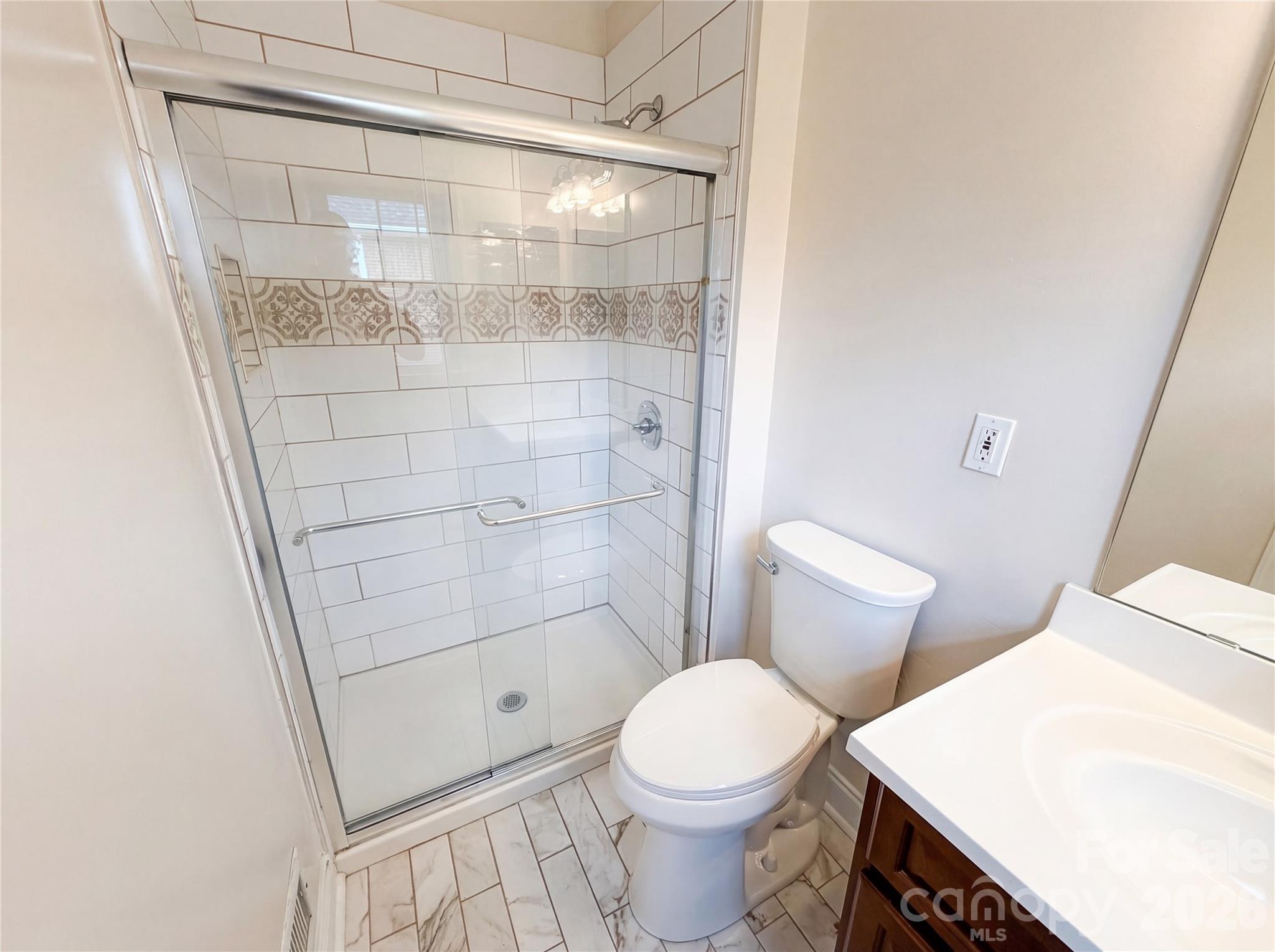 6214 Ashcrest Drive, Charlotte, NC - photo 6 of 25