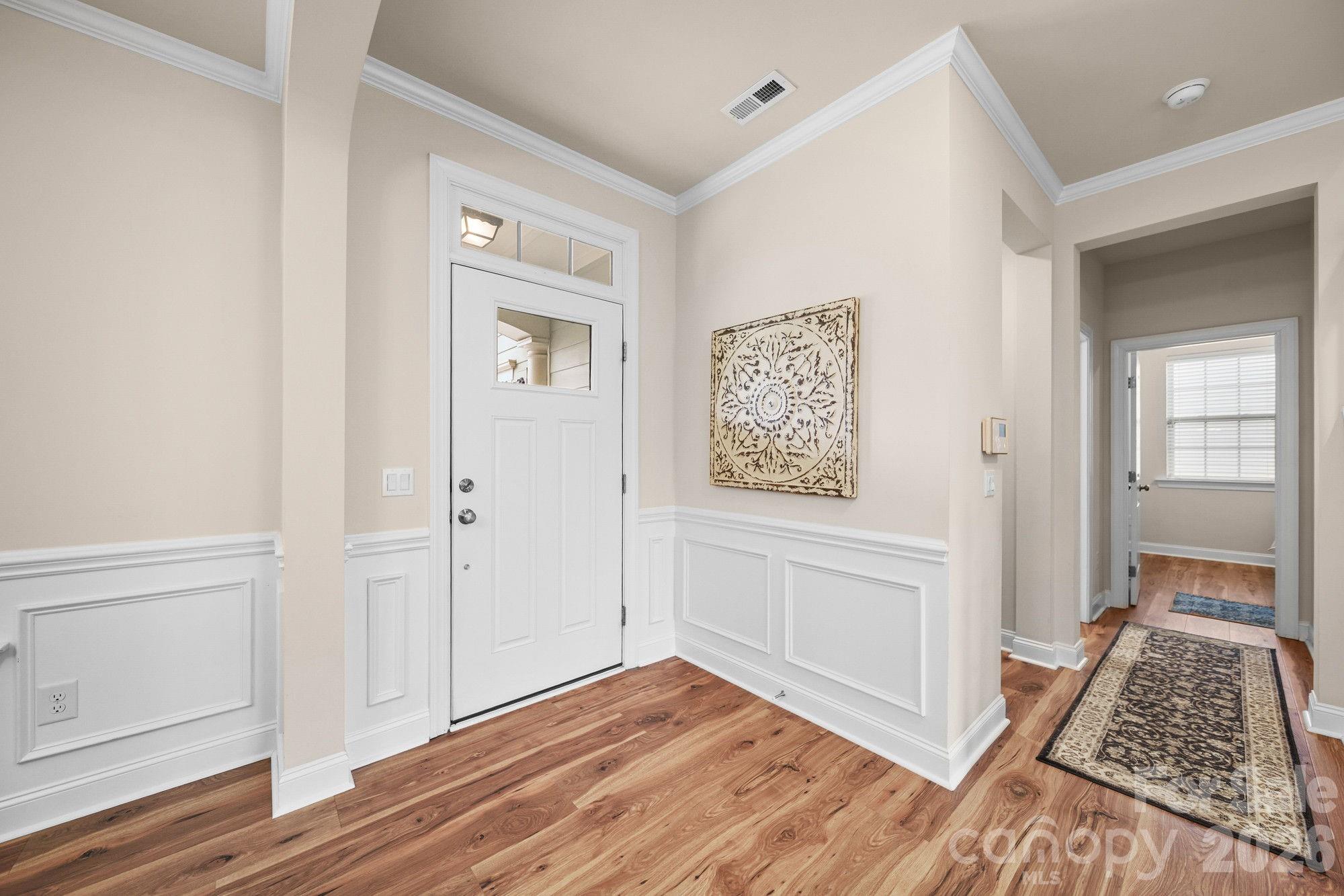 Photo 2 of 17516 Austins Creek Drive, Charlotte, NC