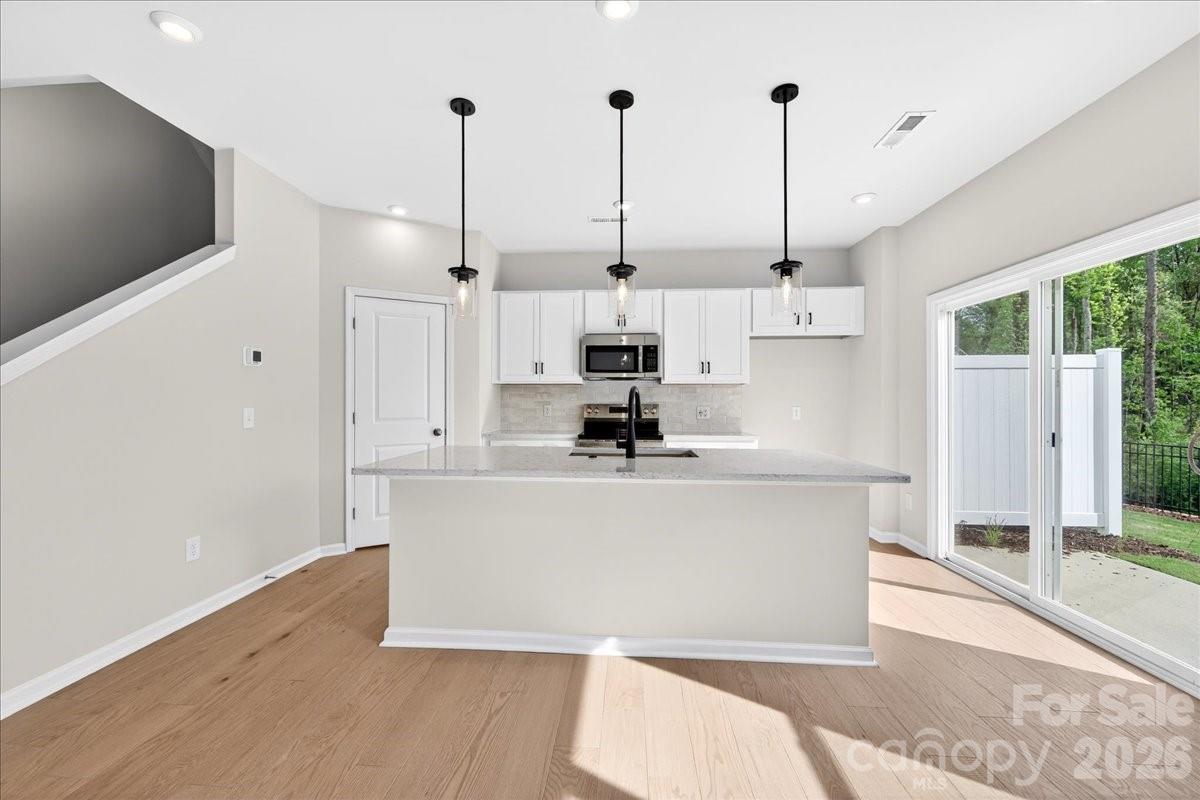 Photo 9 of 6053 Longar Lane, Charlotte, NC
