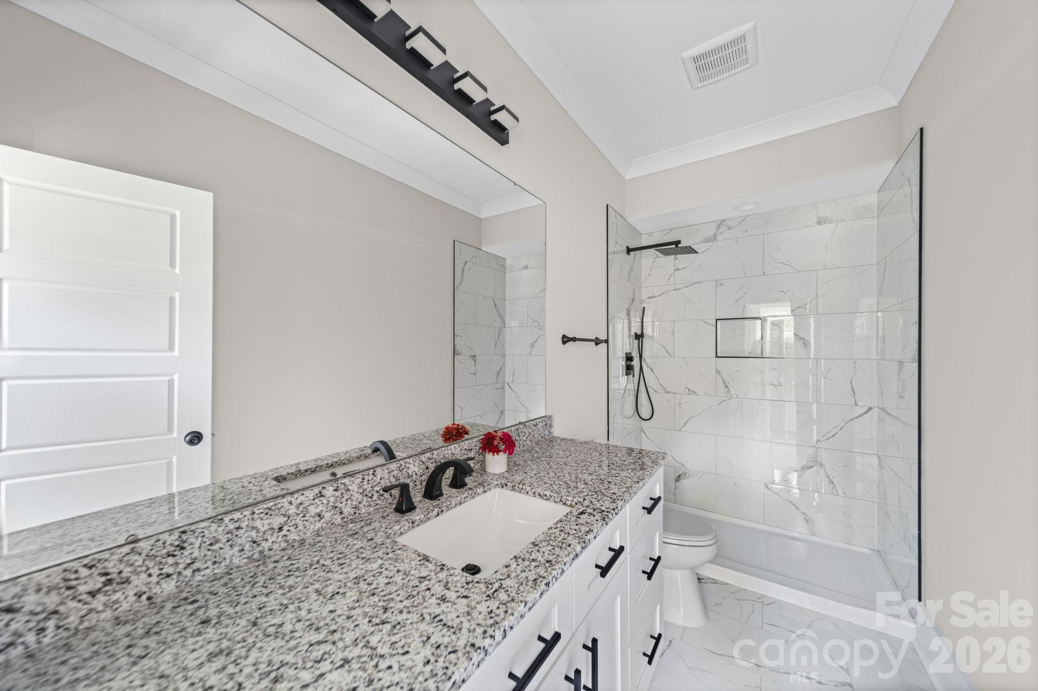 Photo 14 of 2406 Newland Road, Charlotte, NC