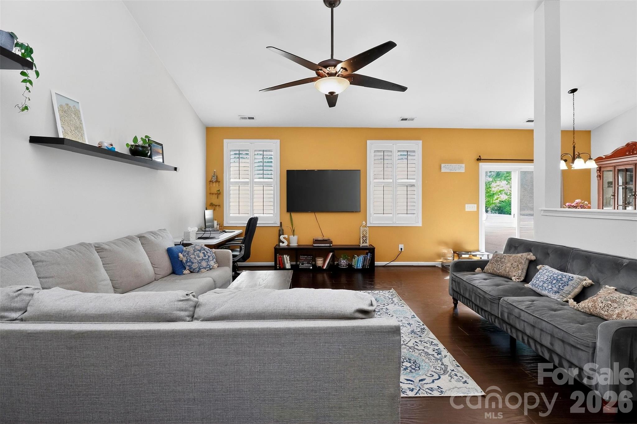 Photo 9 of 8807 Heartleaf Road, Charlotte, NC
