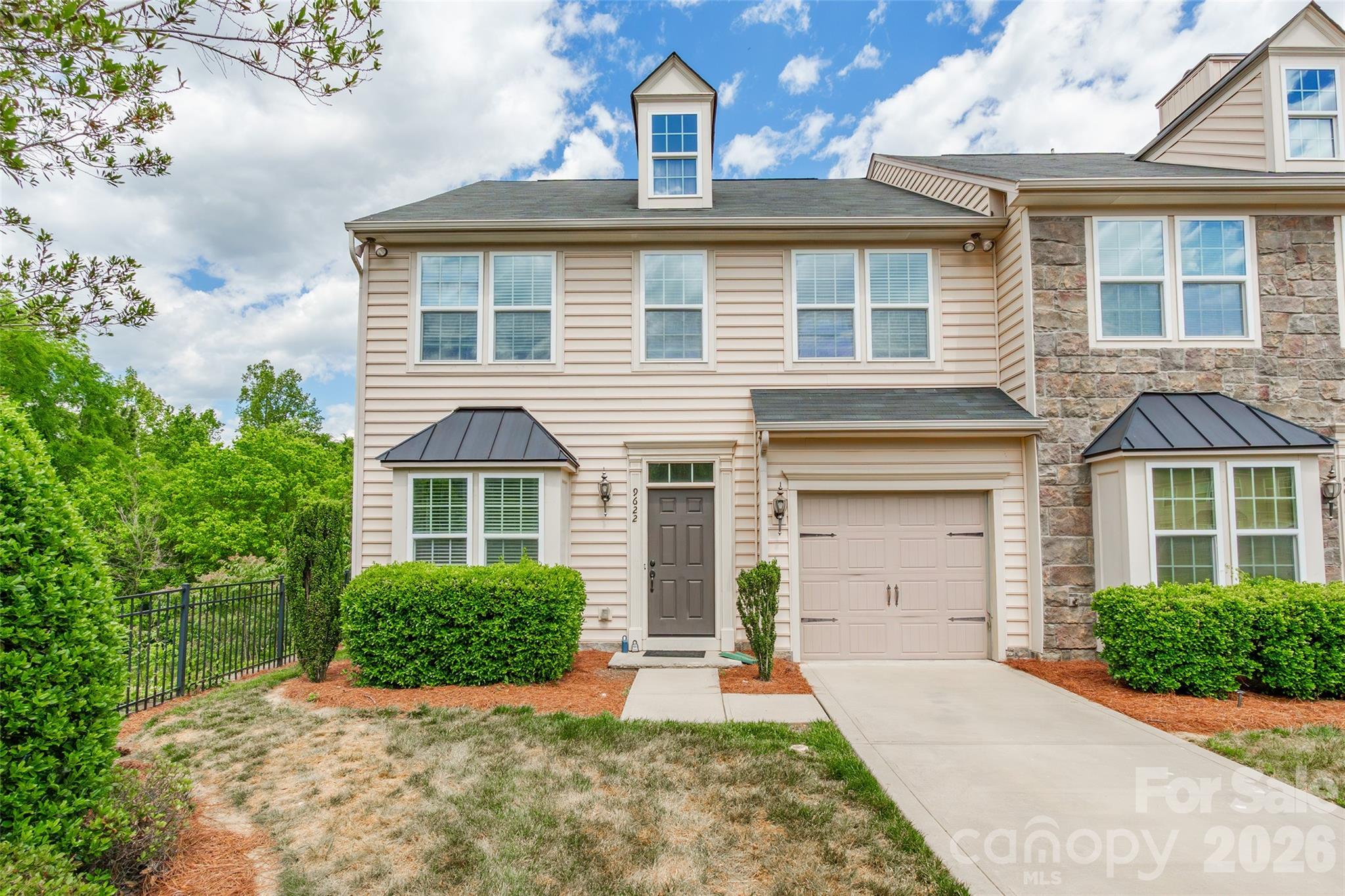 Home for sale at 9622 Springholm Drive, Charlotte, NC — photo 1 of 35