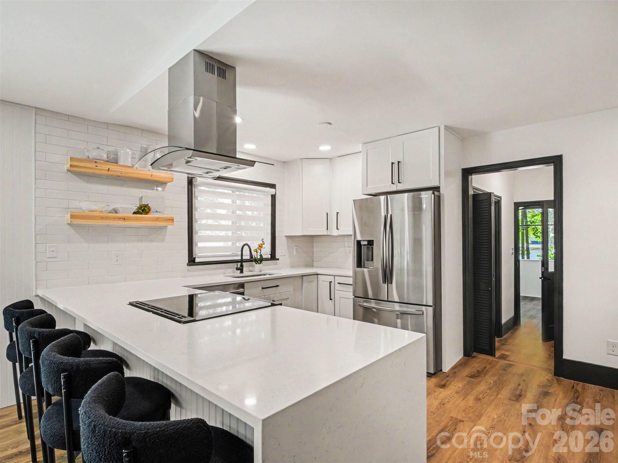 Photo 16 of 1831 Elizabeth Oaks Avenue, Charlotte, NC