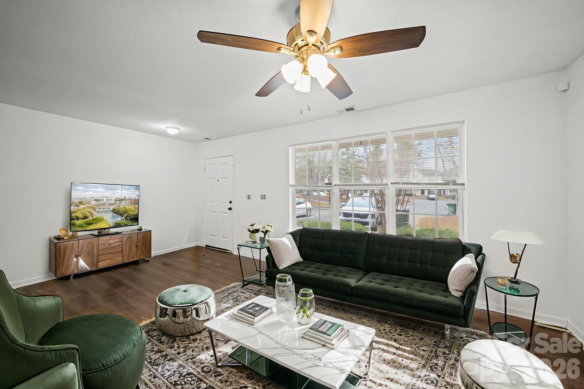 Photo 4 of 6766 Cypress Tree Lane, Charlotte, NC