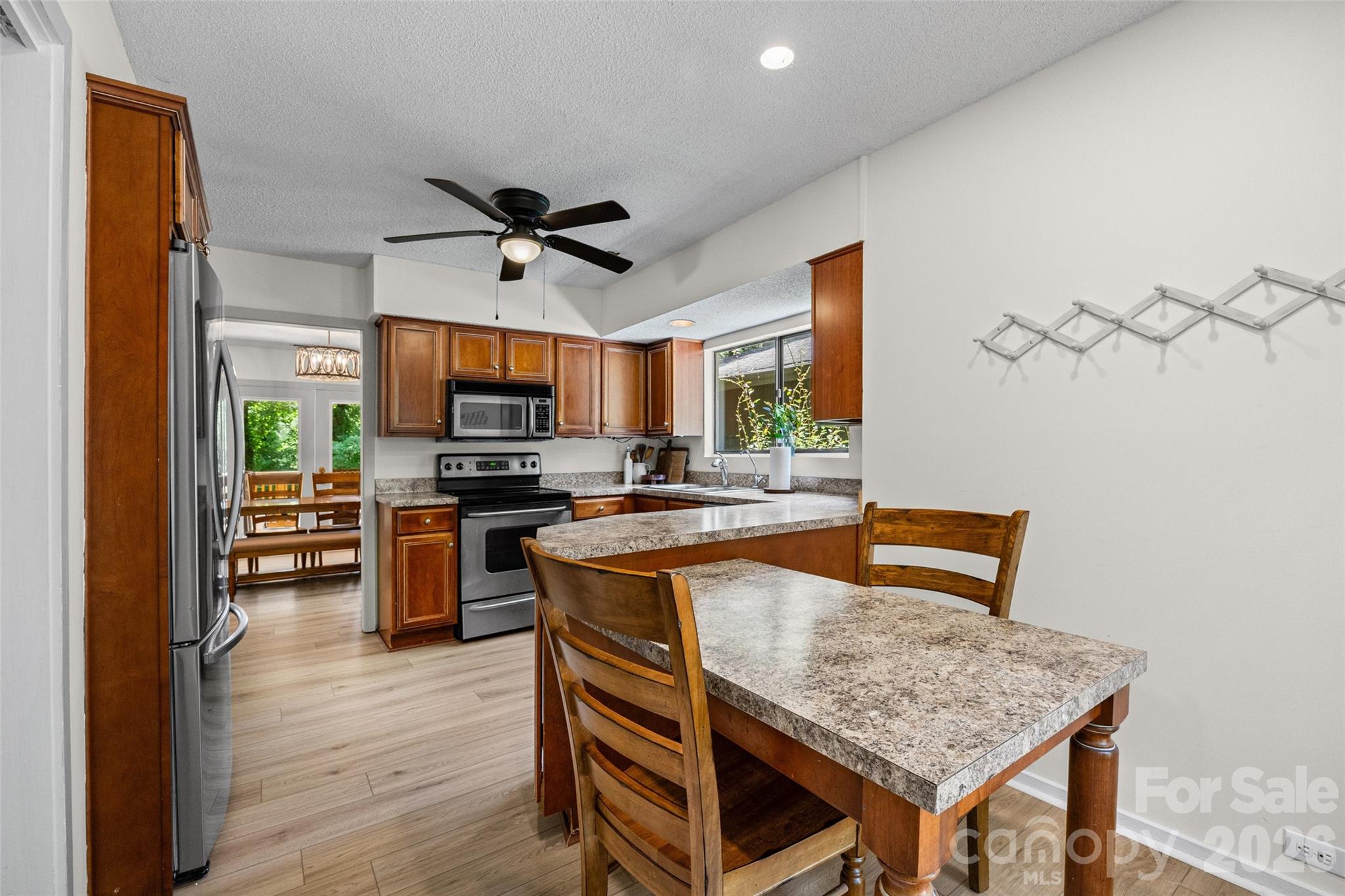 Photo 11 of 2 Five Oaks Lane2, Lake Wylie, SC
