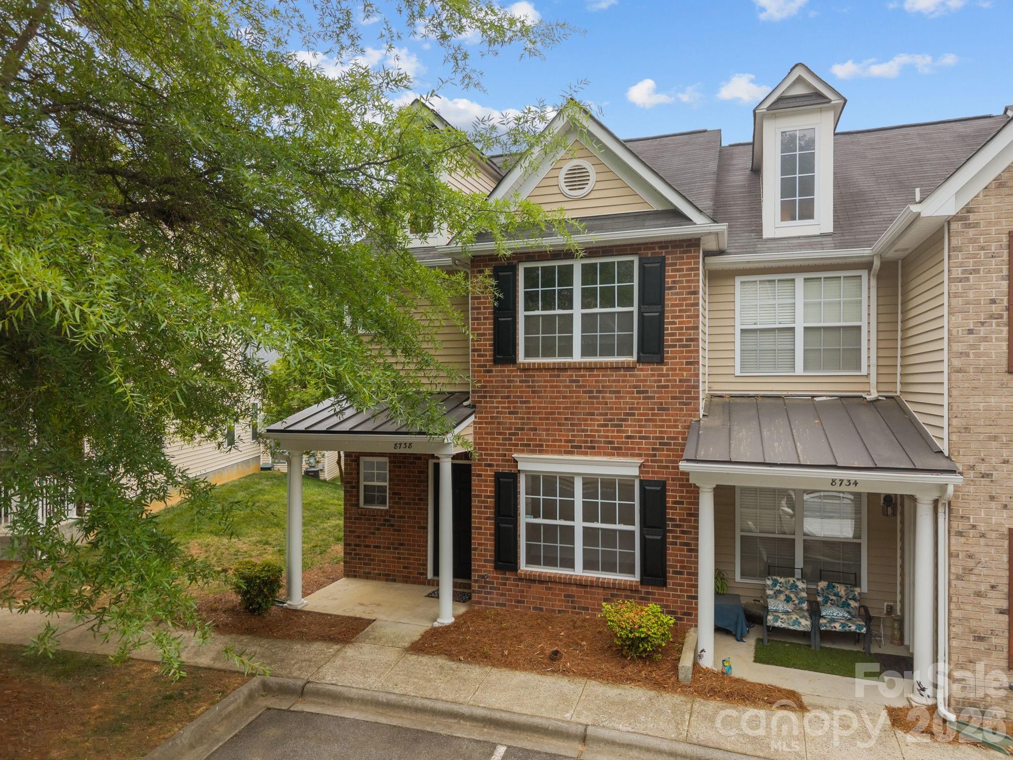 8738 Twined Creek Lane, Charlotte, NC