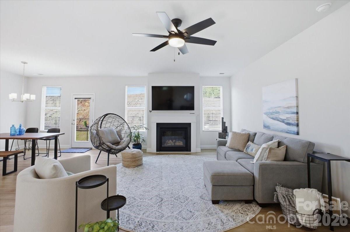 602 Banter Lane, Cramerton, NC - photo 3 of 34