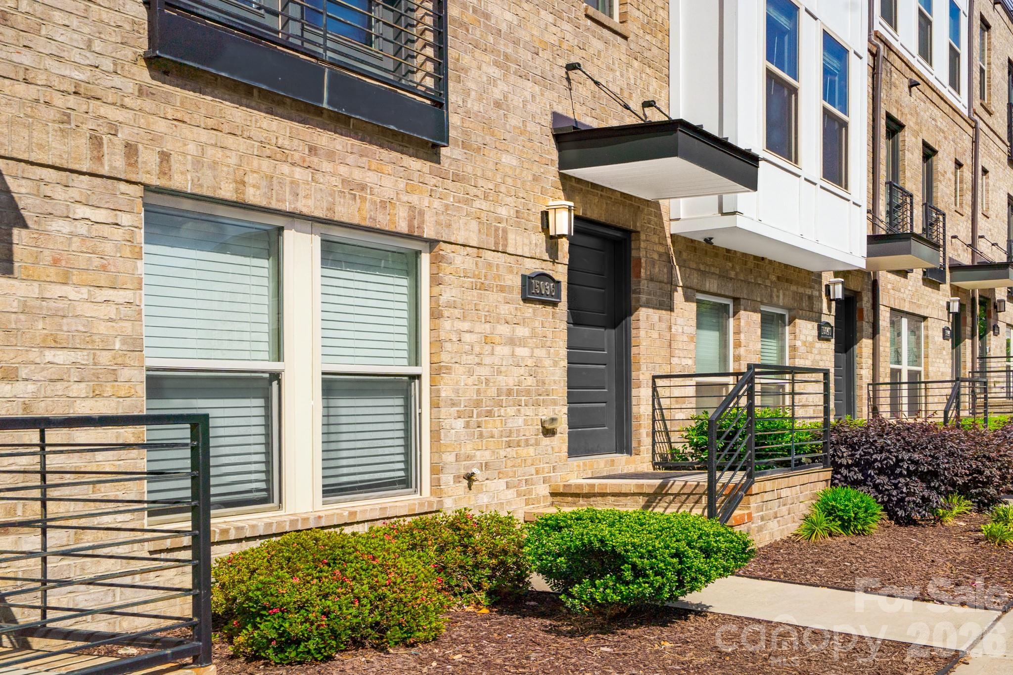 Photo 4 of 15036 New Amsterdam Lane, Charlotte, NC