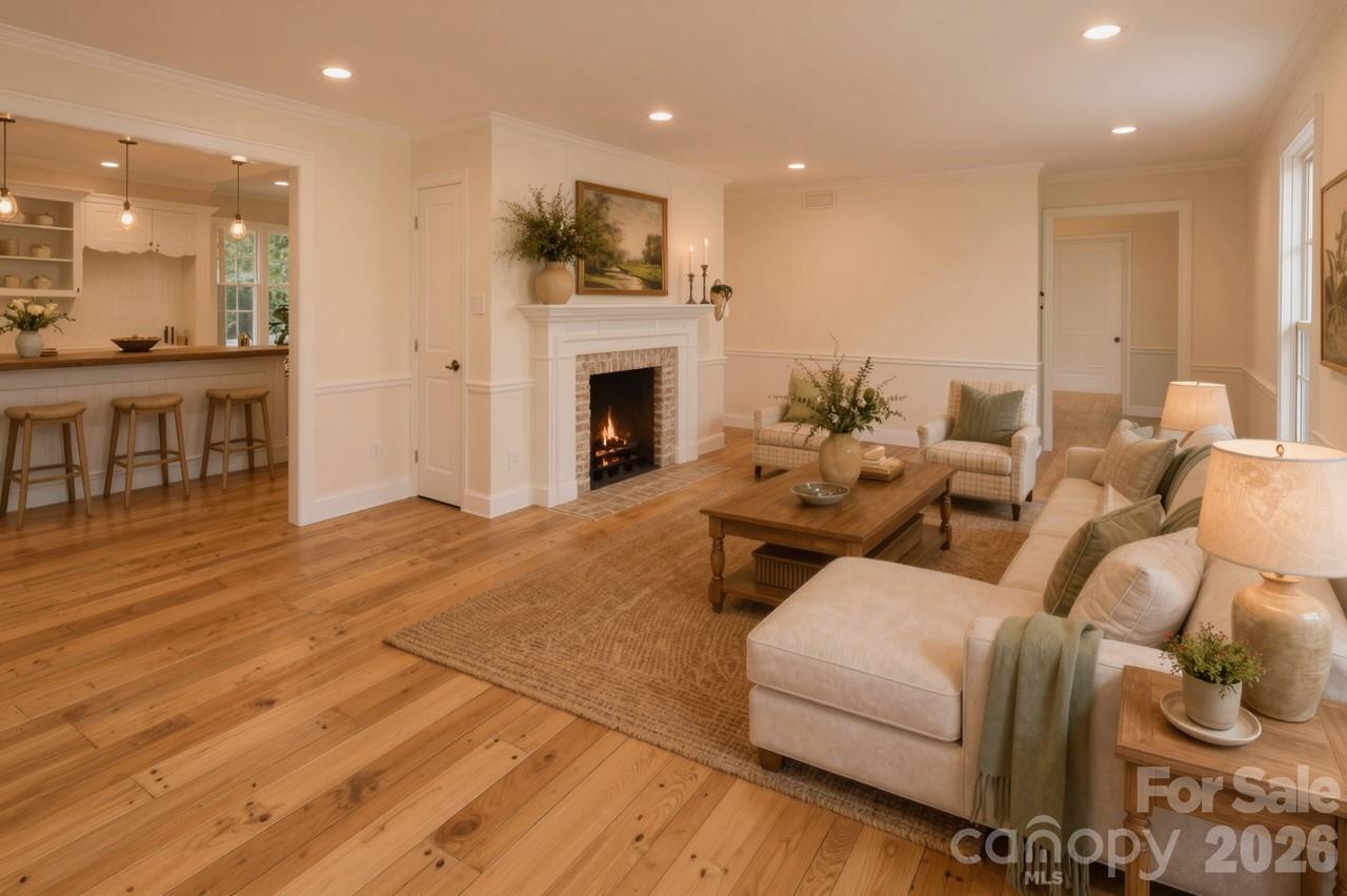 Photo 8 of 6117 Cherry Tree Lane, Charlotte, NC