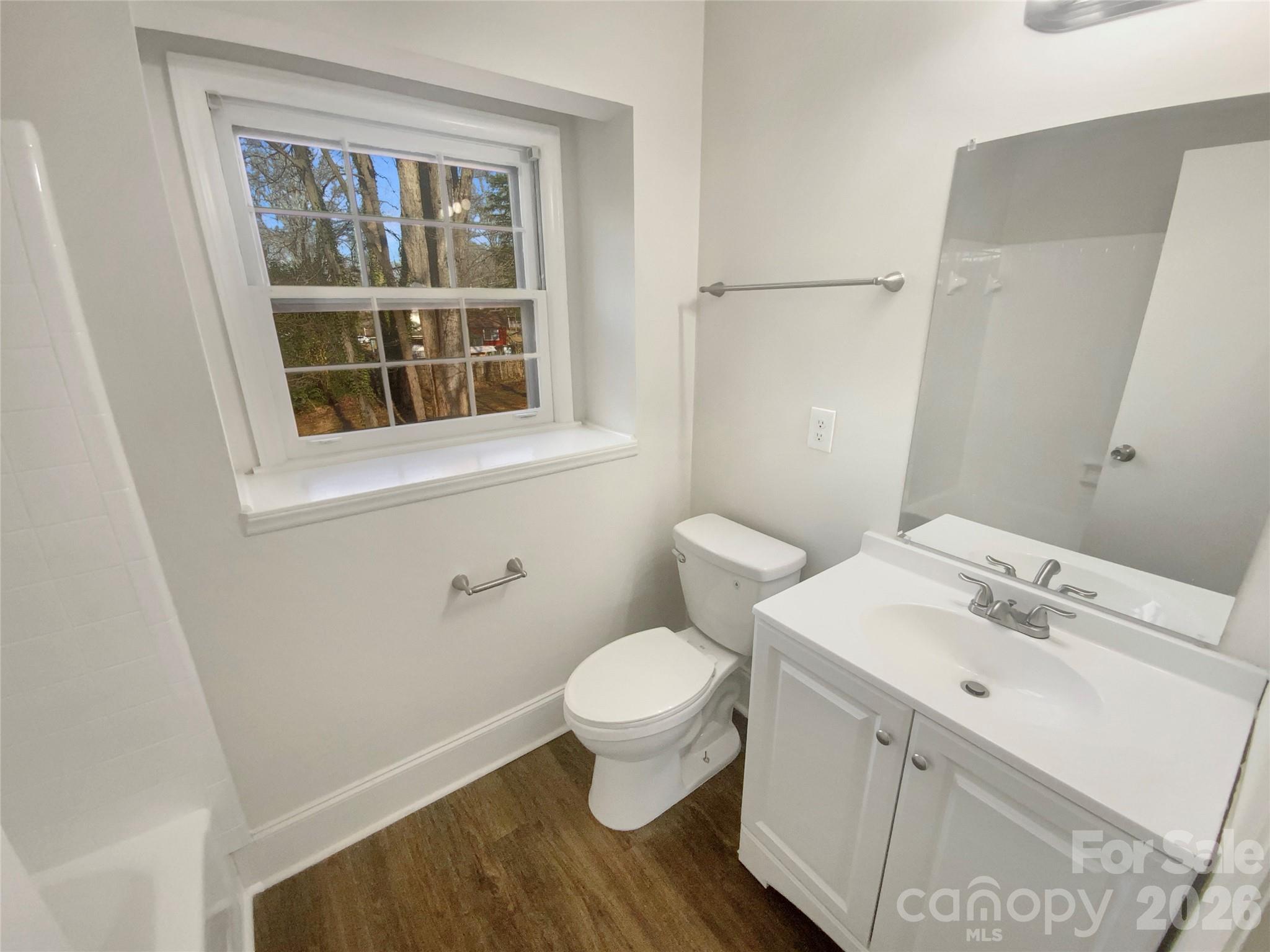 Photo 17 of 4661 Easthaven Drive, Charlotte, NC