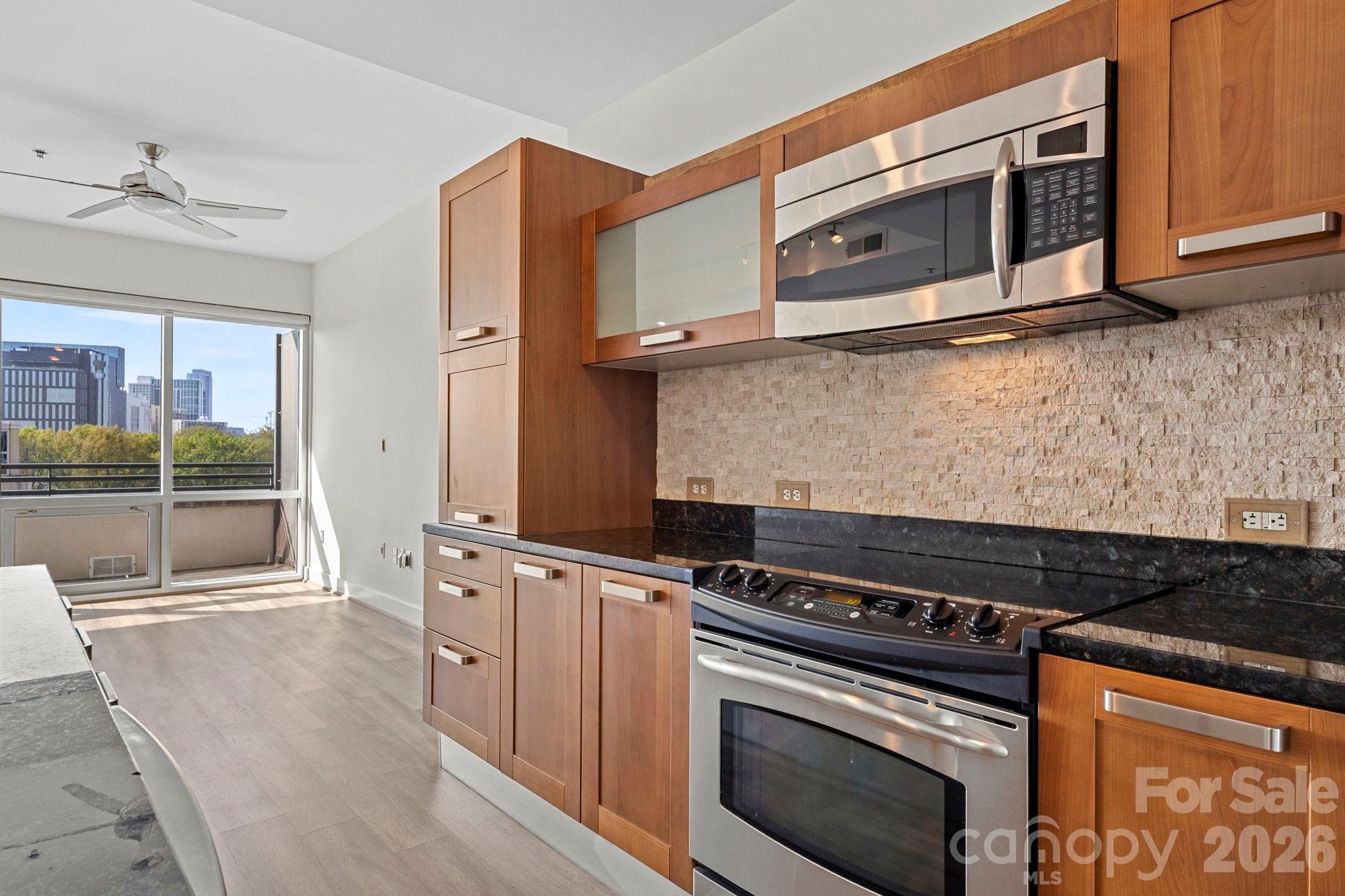 Photo 9 of 1133 Metropolitan Avenue619, Charlotte, NC